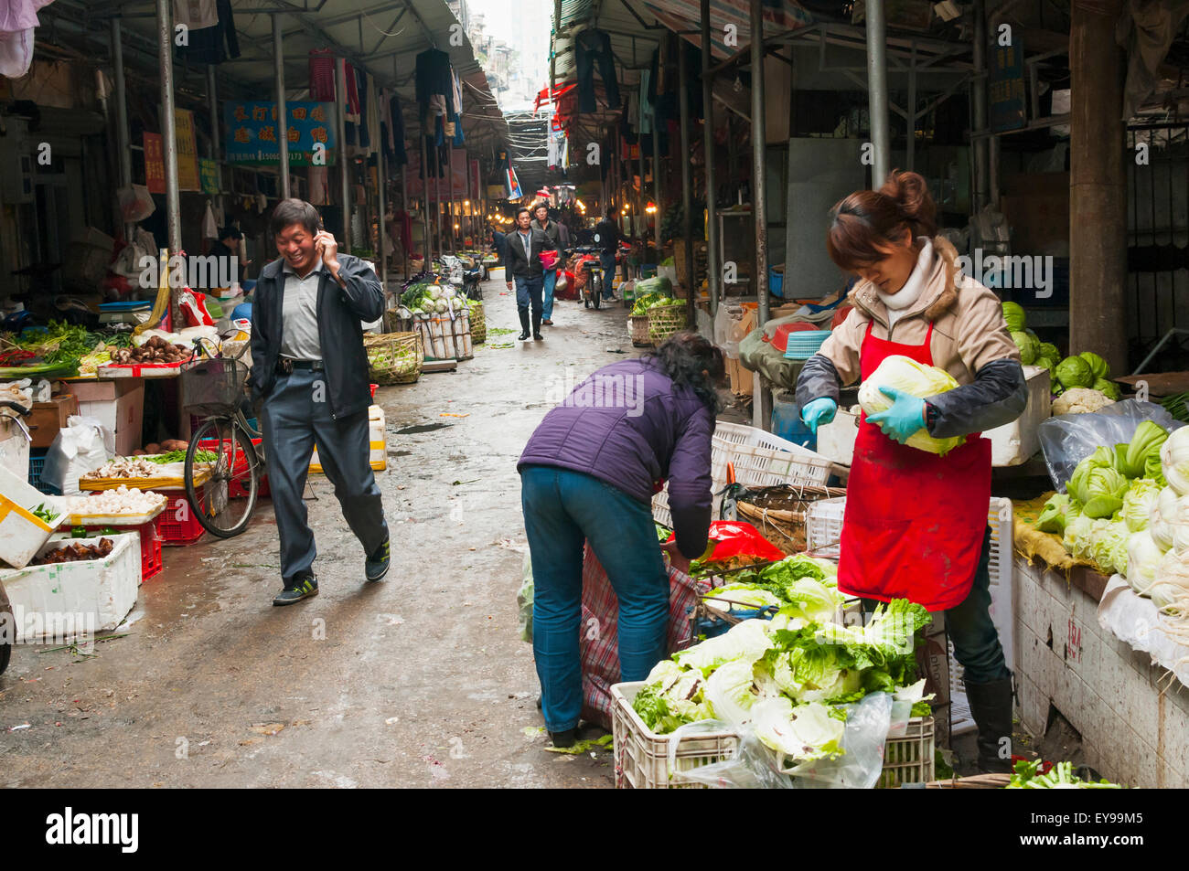 Food market in xiamen china hi-res stock photography and images - Alamy