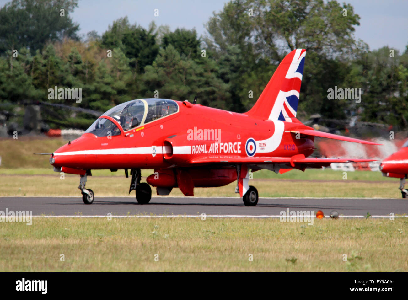 Raf royal air force red arrows High Resolution Stock Photography and ...