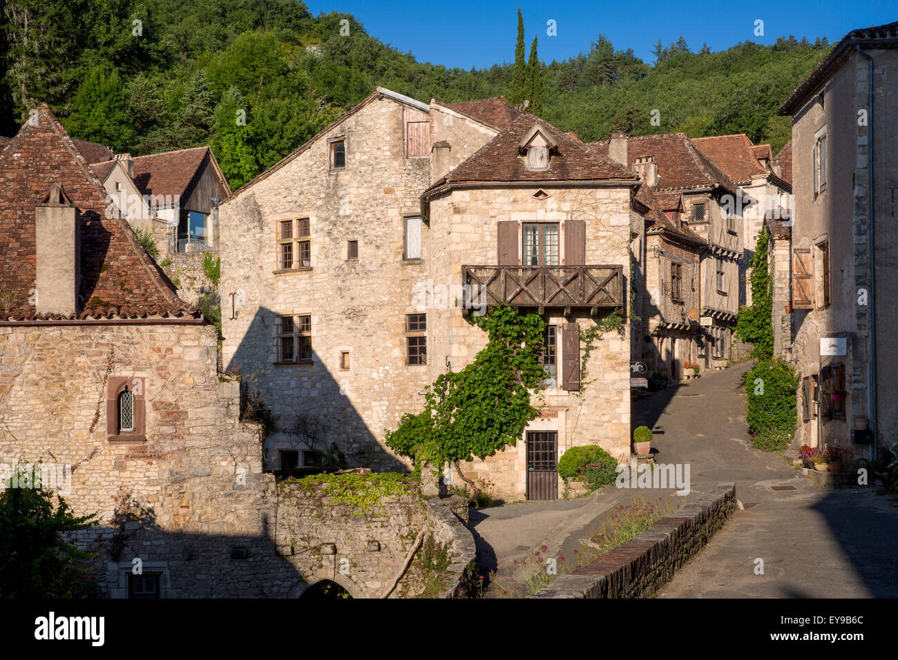Midi pyrénées hi-res stock photography and images - Alamy
