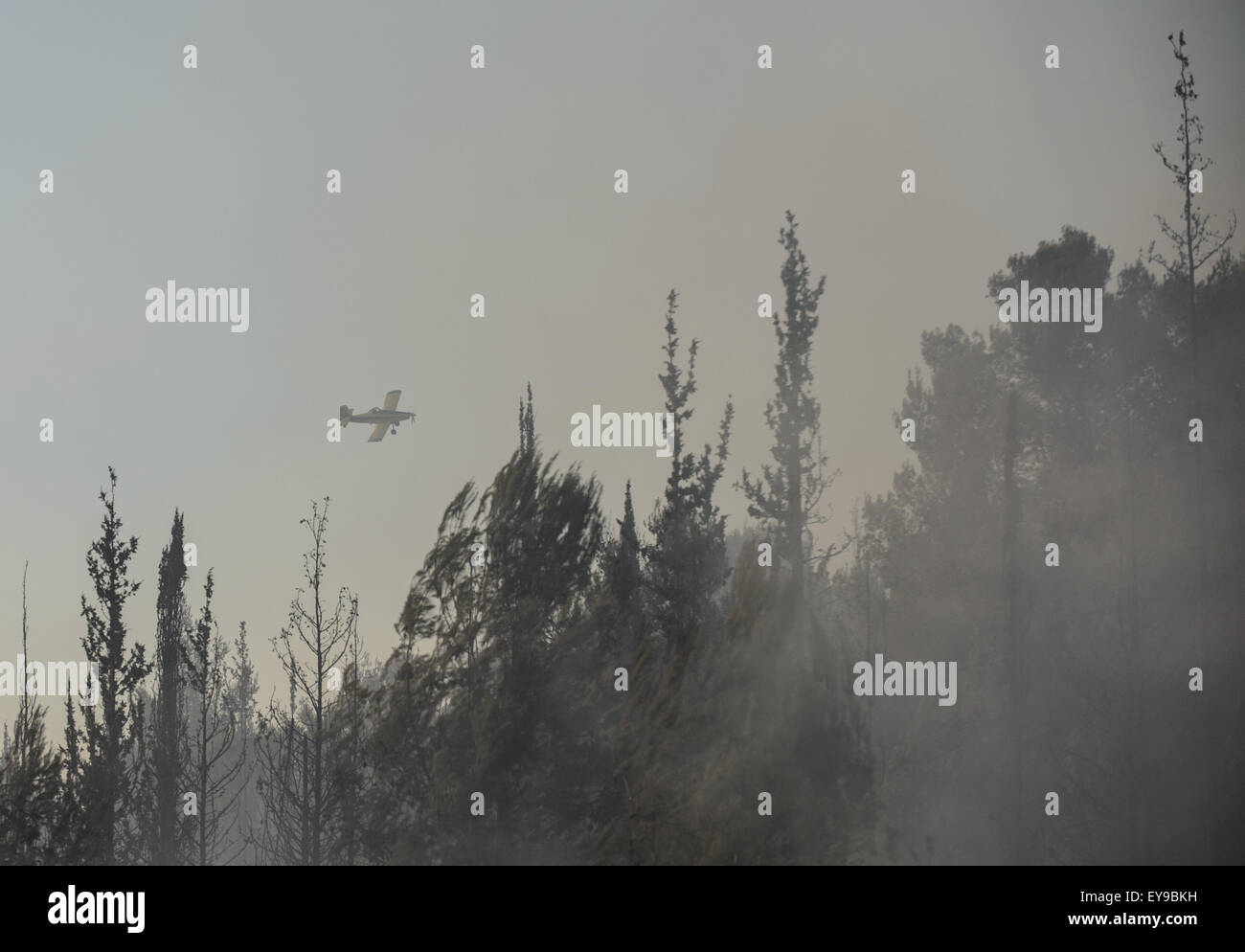 Smoke Over Israel High Resolution Stock Photography and Images - Alamy