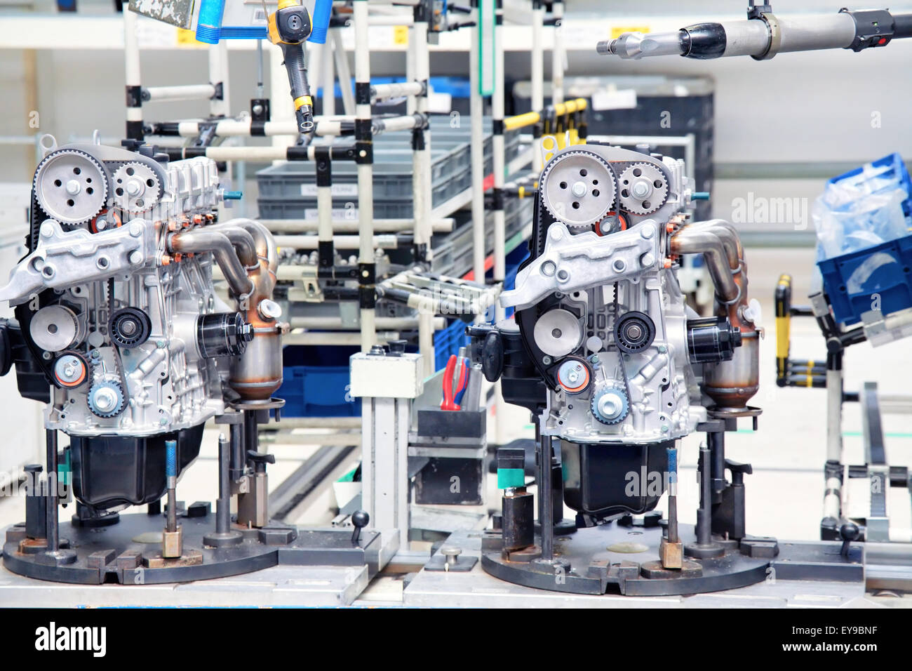 manufacturing of car engine Stock Photo - Alamy