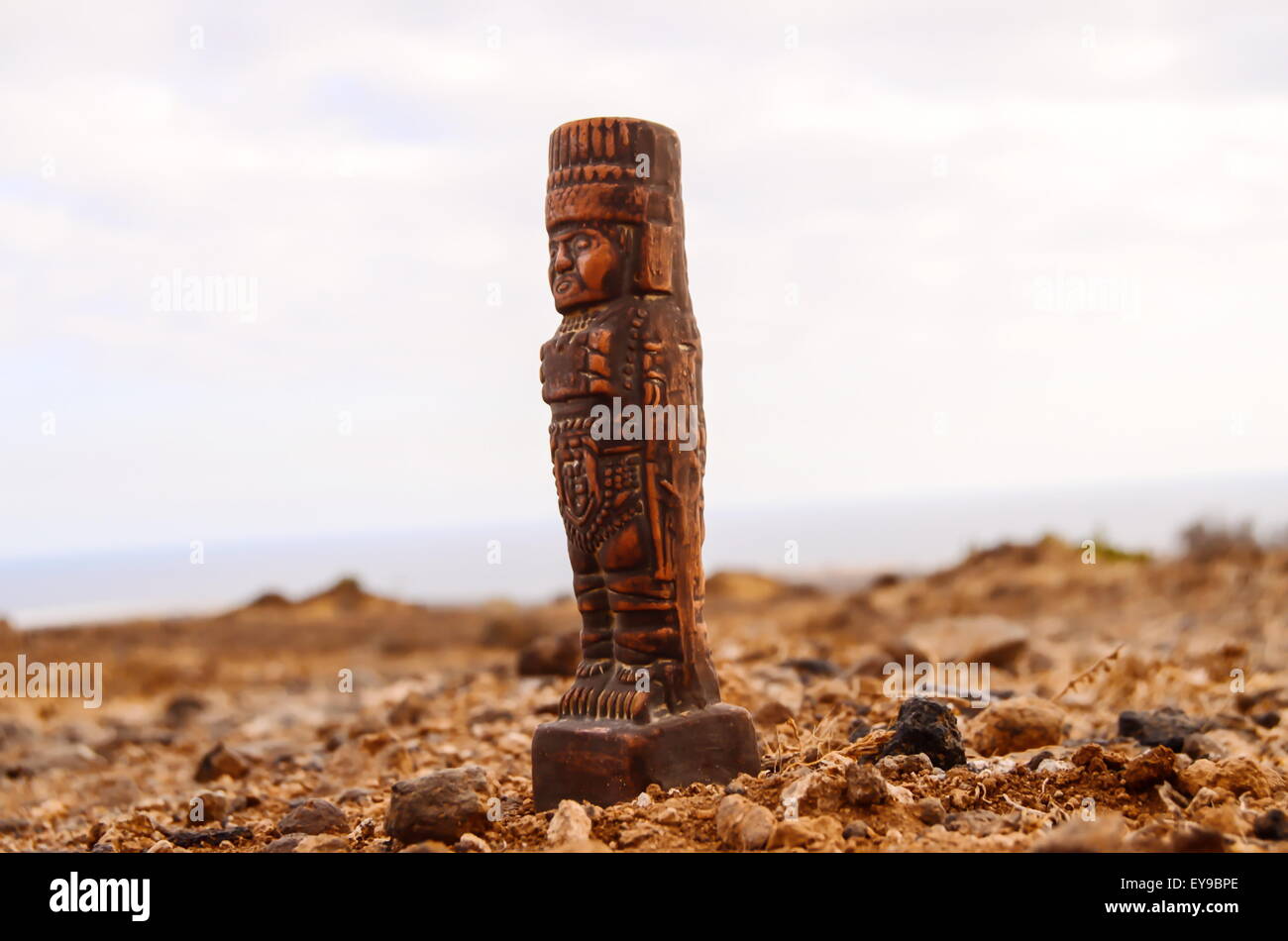 Aztec sacrifice statue hi-res stock photography and images - Alamy