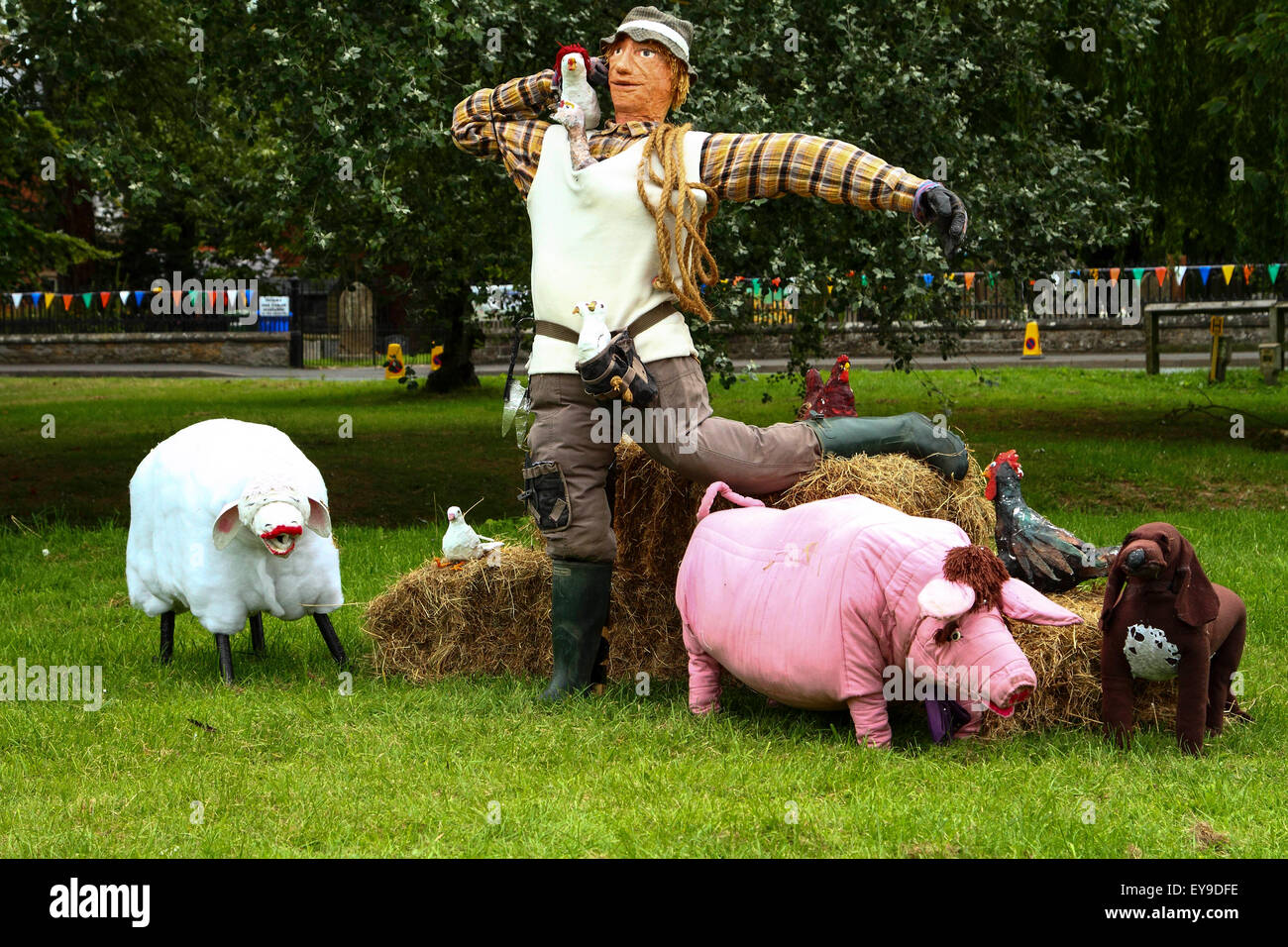Muston scarecrow festival 2015 Stock Photo - Alamy