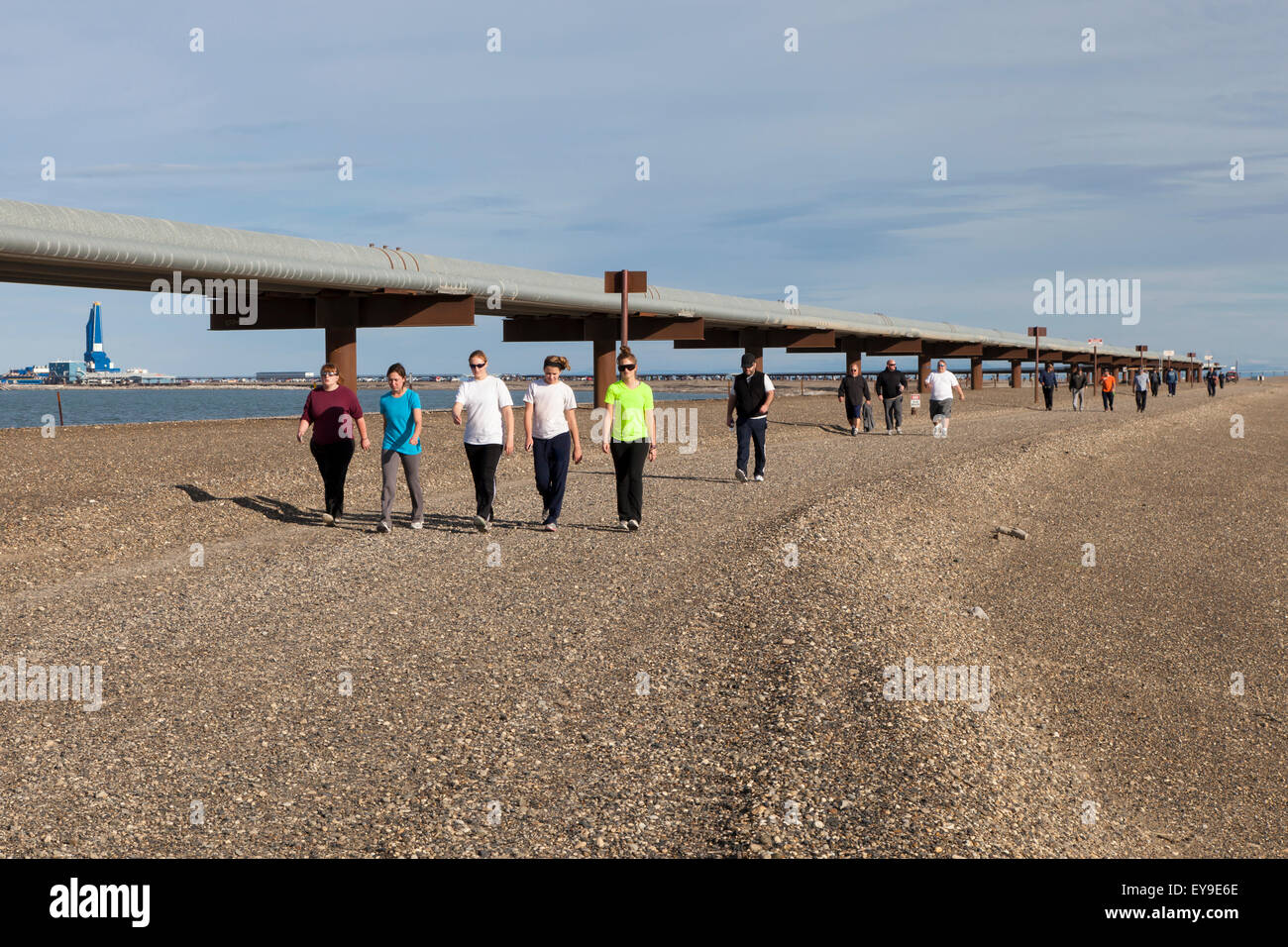 Alaska offshore oil rig hi-res stock photography and images - Alamy