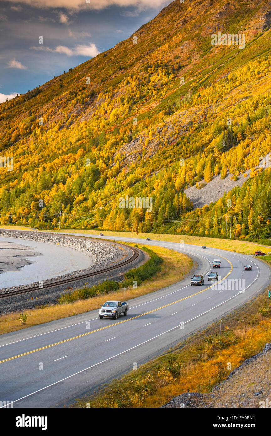 Traffic on the Seward Highway along Turnagain Arm section of the Cook ...