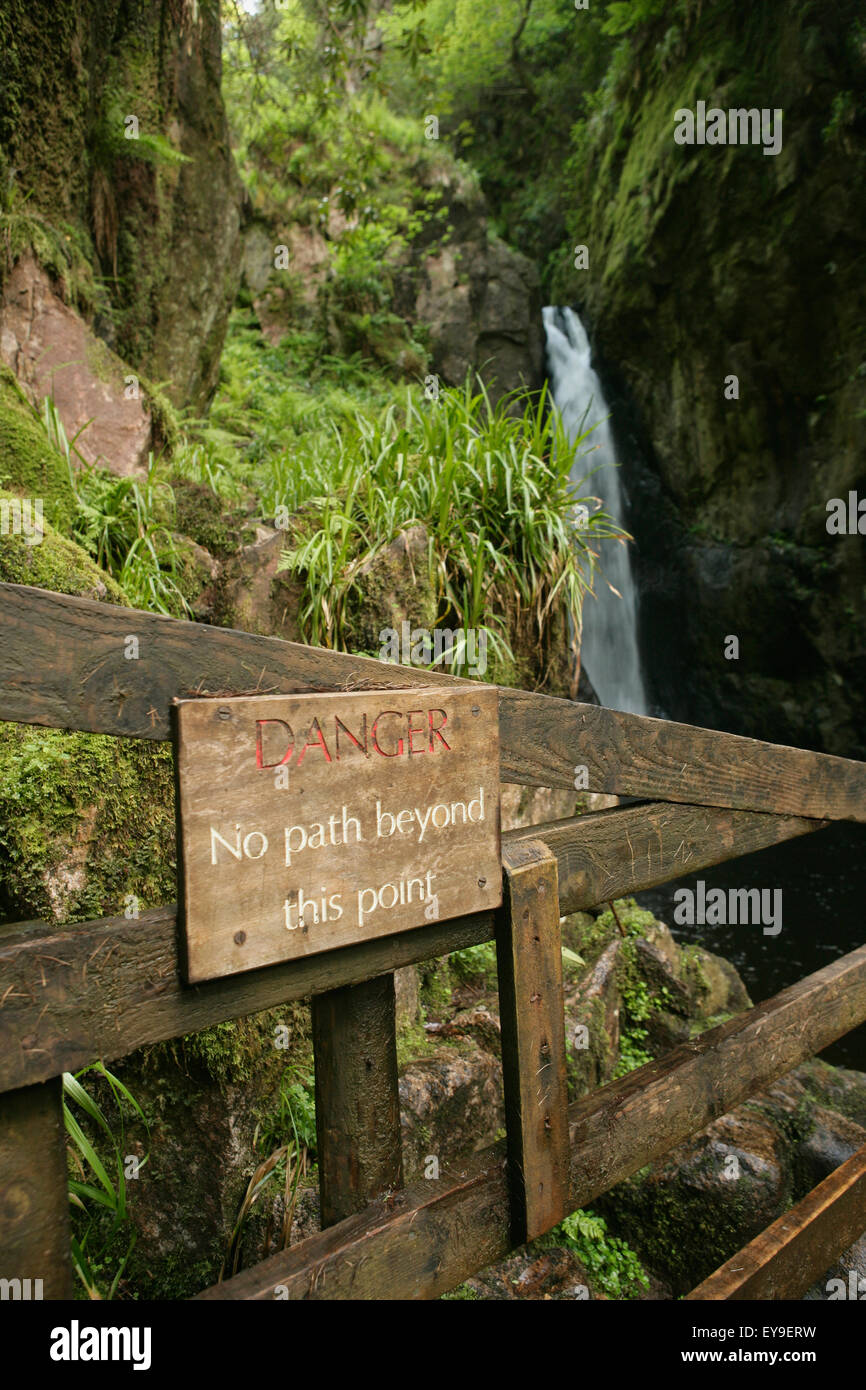 No Path Beyond This Point Sign Stock Photo - Alamy