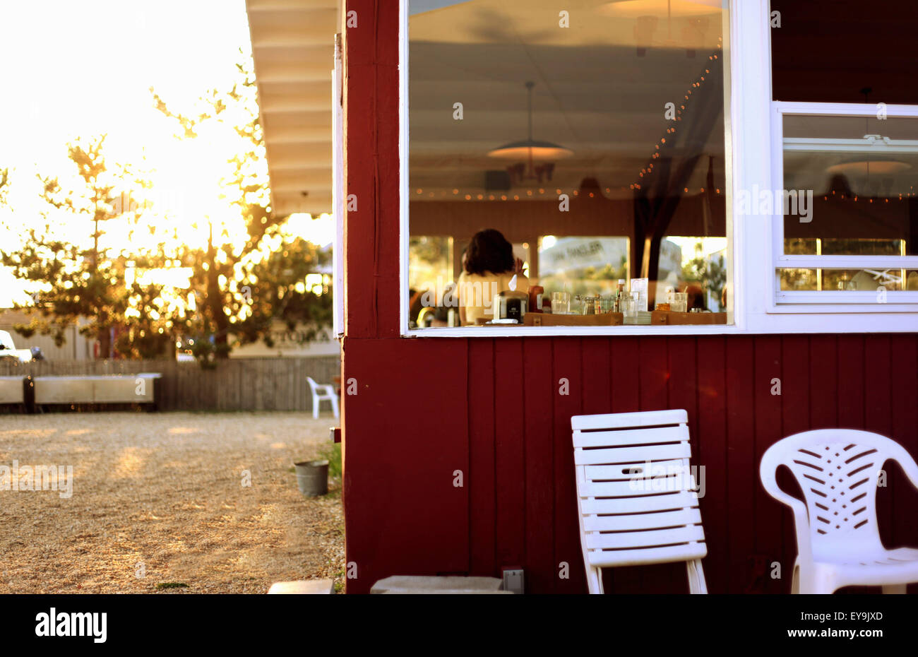 Fast food restaurant on the beach Stock Photo - Alamy