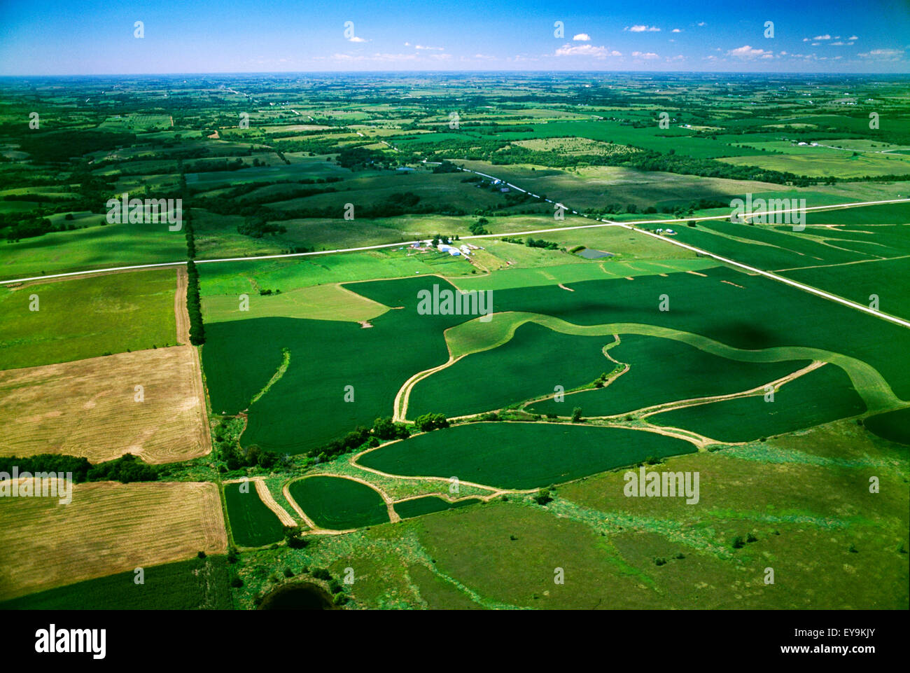 Iowa farm field aerial hi-res stock photography and images - Alamy