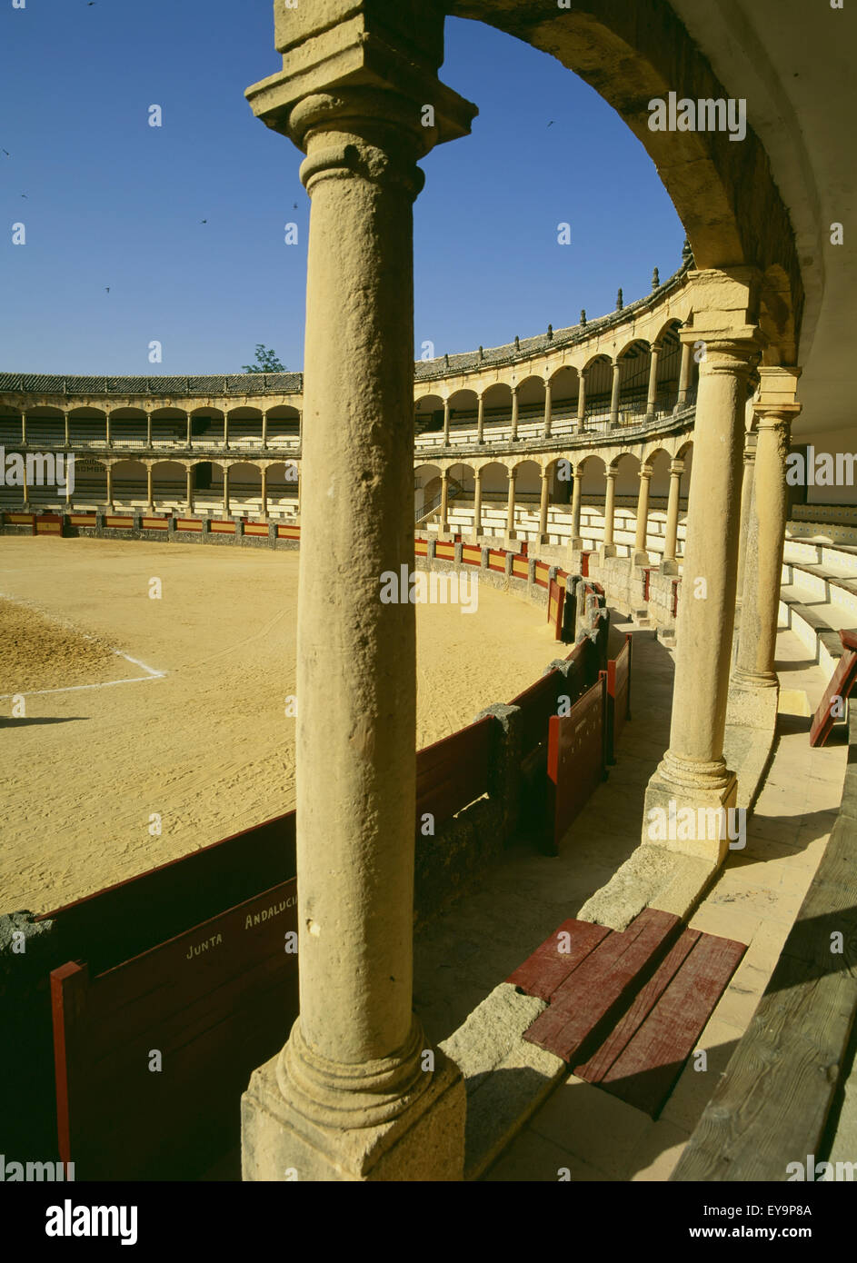 Bull fighting and ring hi-res stock photography and images - Alamy