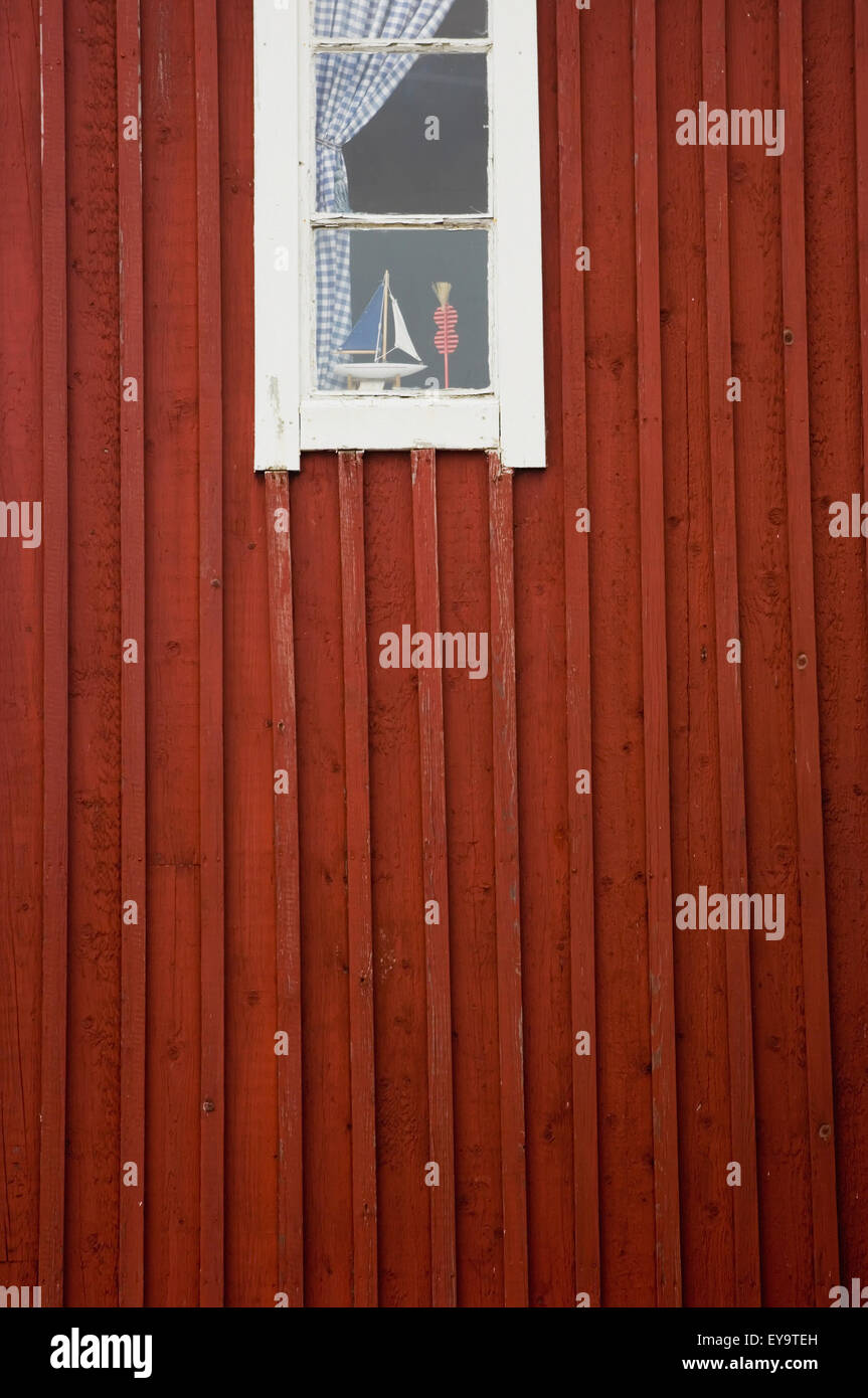 Jetty and huts hi-res stock photography and images - Alamy