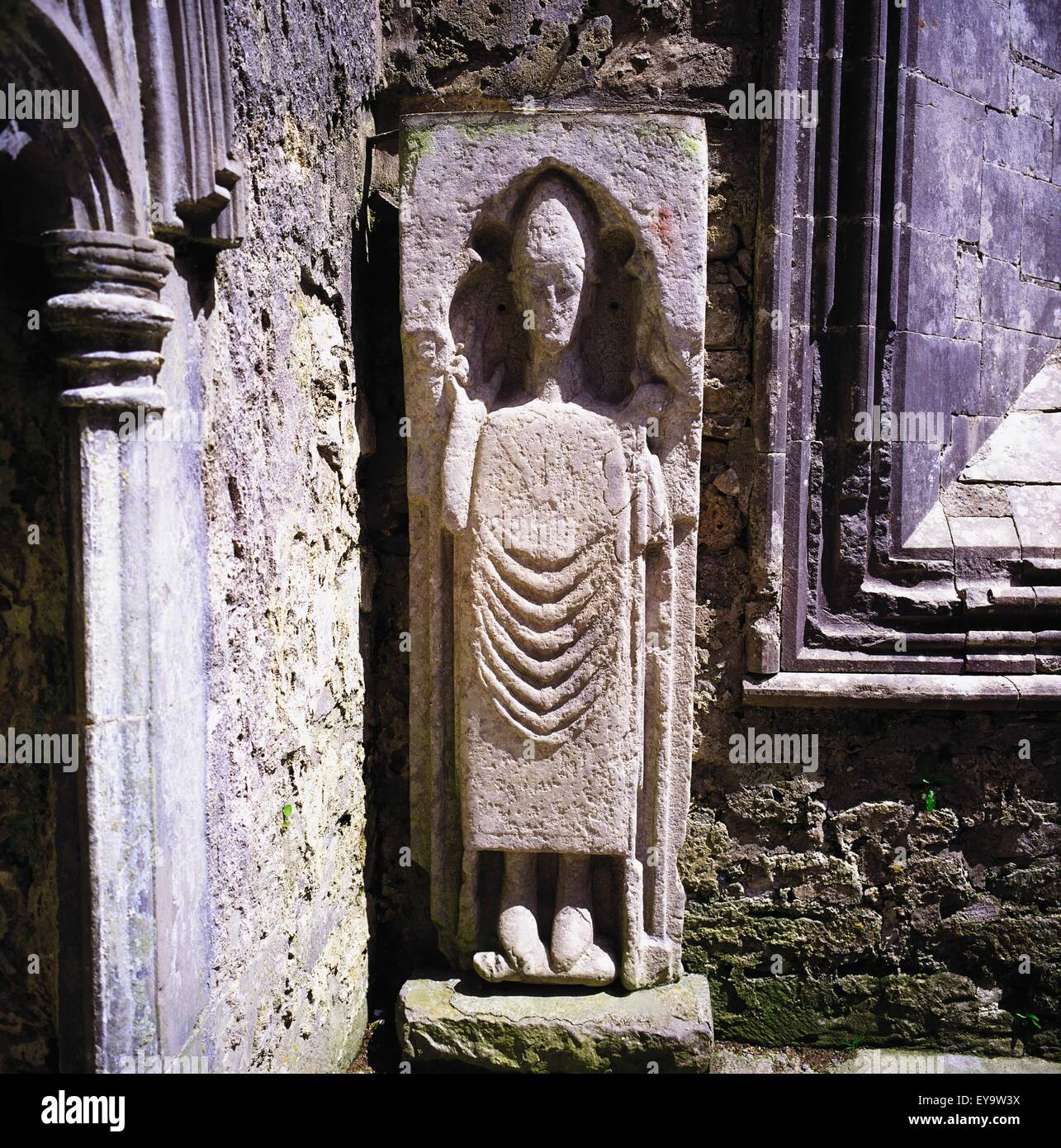 Kilfenora, Co Clare, Ireland; Celtic Sculpture Of A Bishop Stock Photo ...
