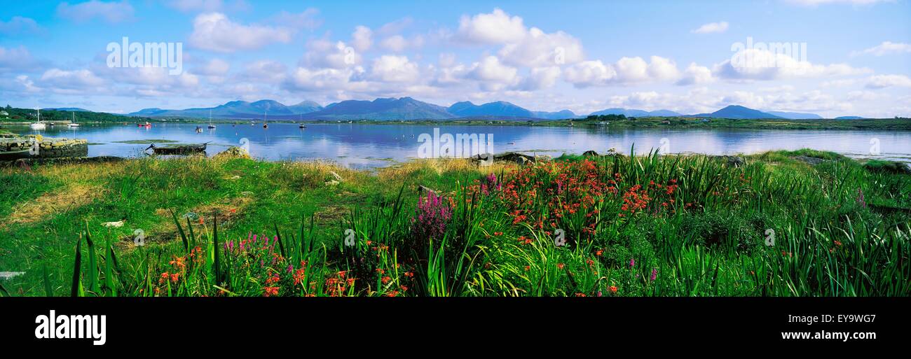Roundstone, Connemara, County Galway, Ireland Stock Photo - Alamy