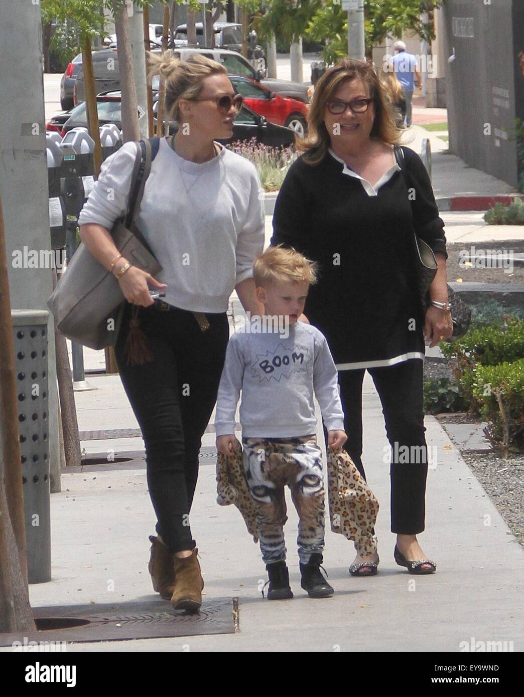 Hilary Duff takes her son Luca for lunch in Hollywood Featuring: Hilary ...