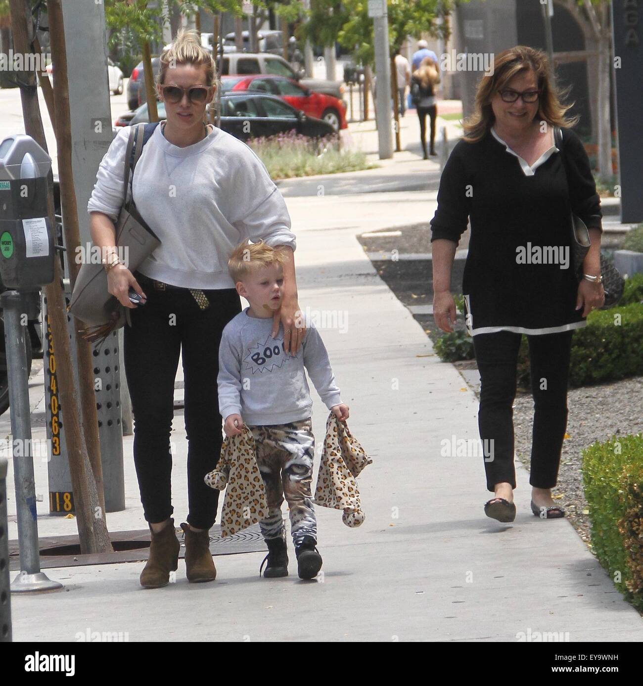 Hilary Duff takes her son Luca for lunch in Hollywood Featuring: Hilary ...