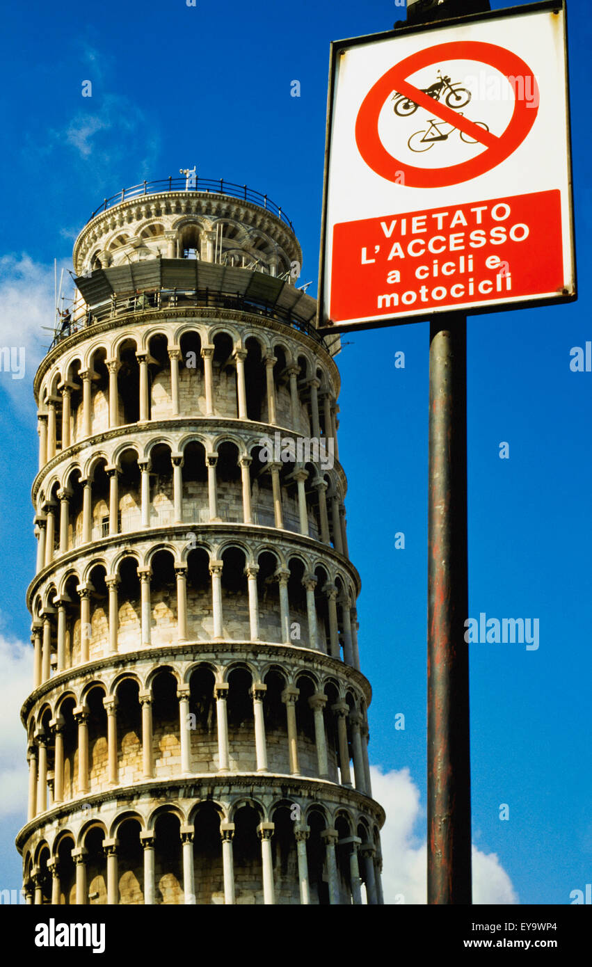 Road Sign In Front Of Leaning Tower Of Pisa Stock Photo - Alamy