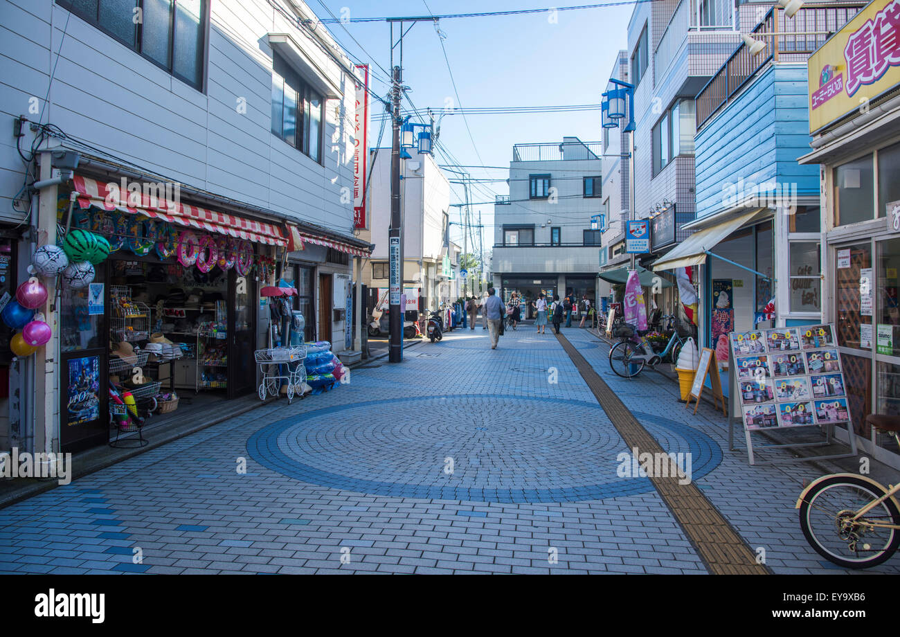 Street near kugenuma kaigan station hi-res stock photography and images ...