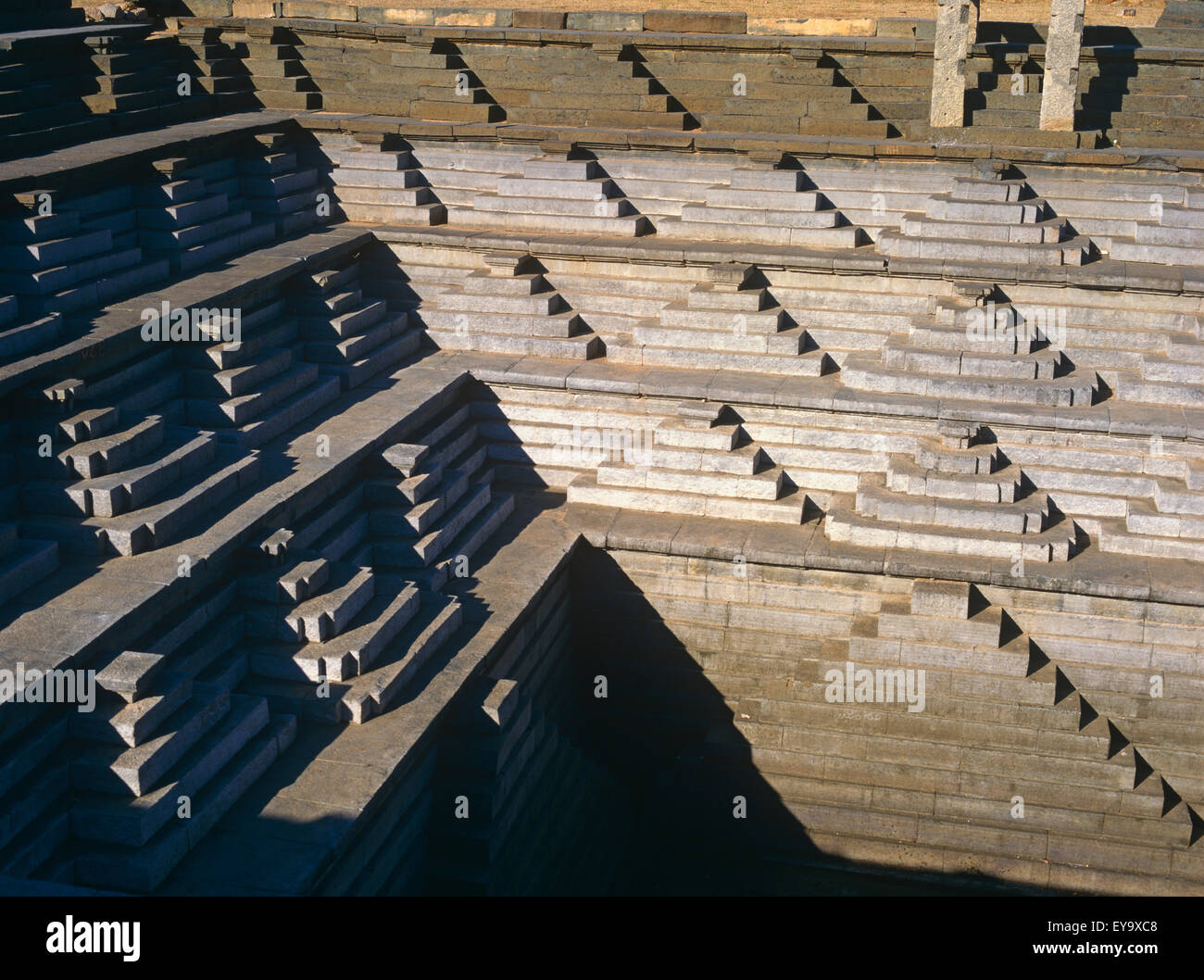 Step well at hampi hi-res stock photography and images - Alamy