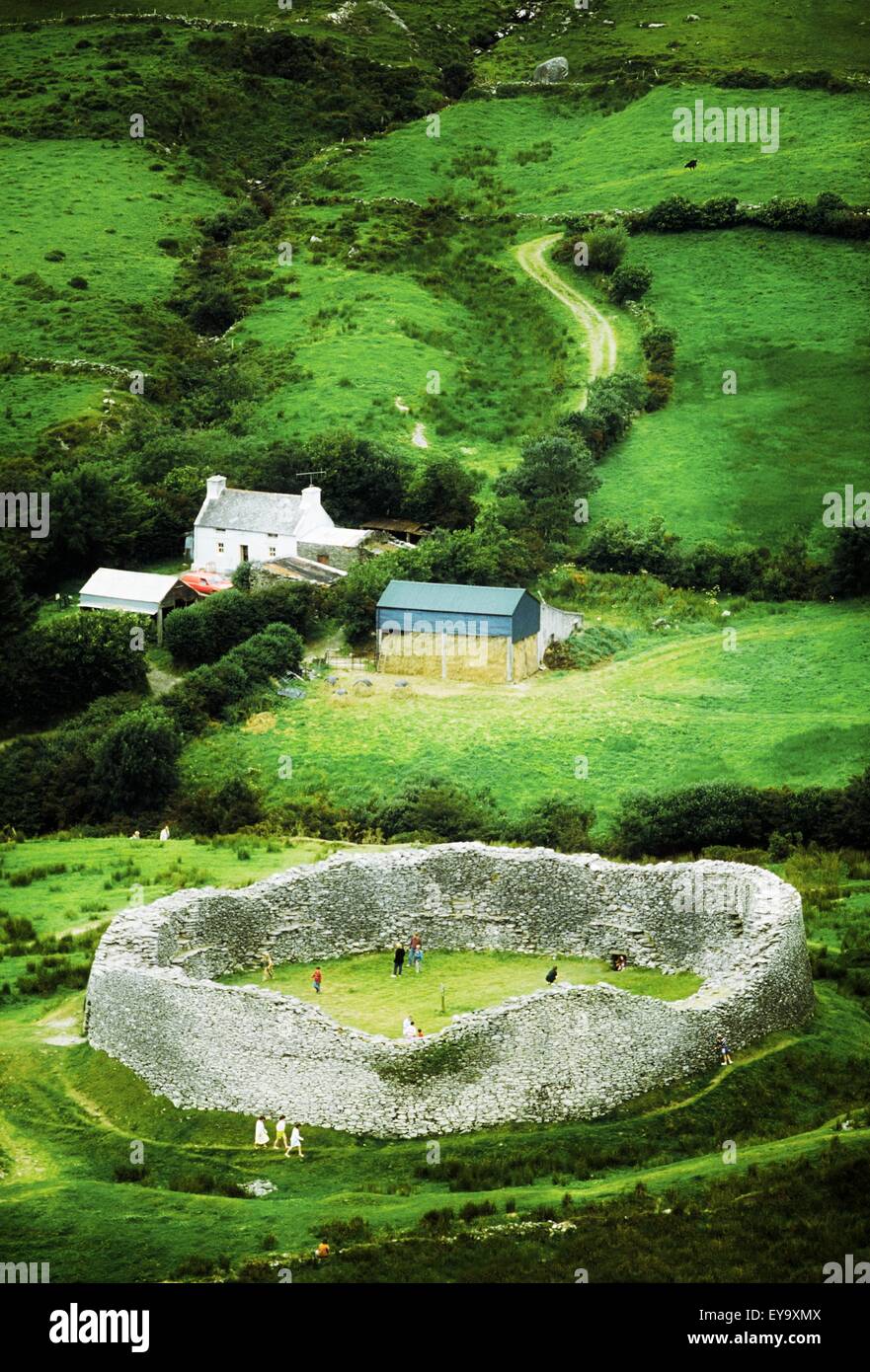 Ringfort ireland aerial hi-res stock photography and images - Alamy
