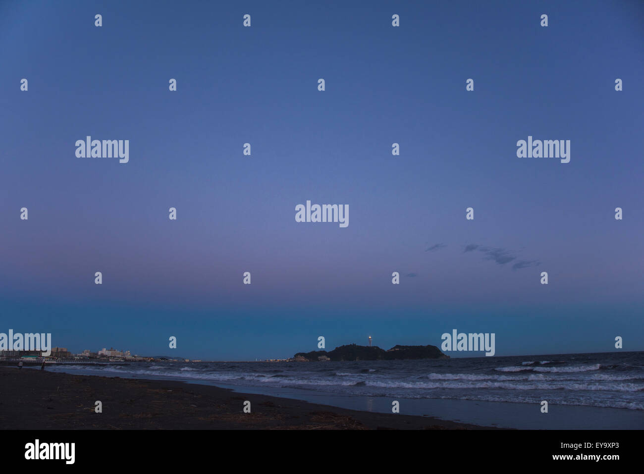 Evening scene at Kugenuma Beach, Fujisawa city,Kanagawa Prefecture ...