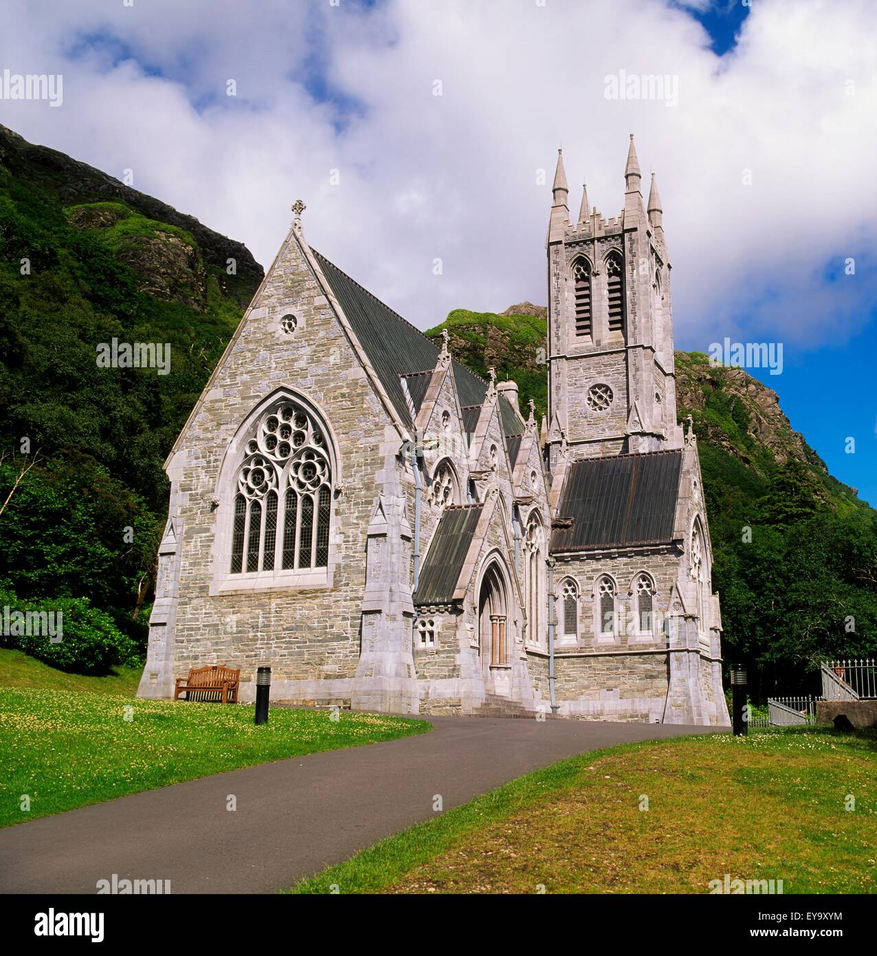 Kylemore abbey chapel hi-res stock photography and images - Alamy