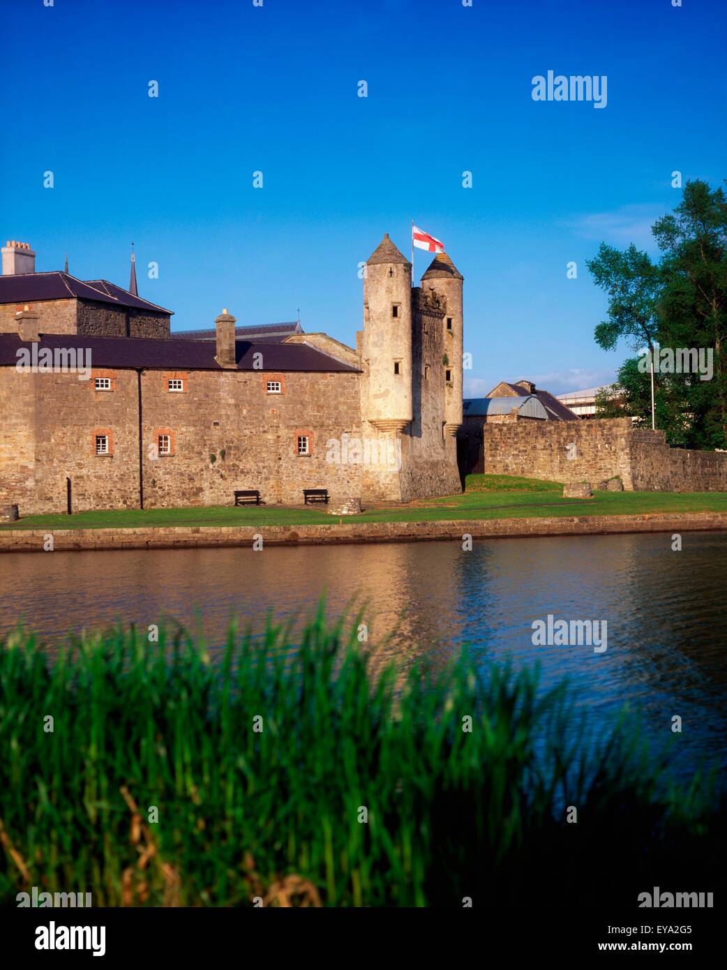 Northern ireland enniskillen river erne hi-res stock photography and ...