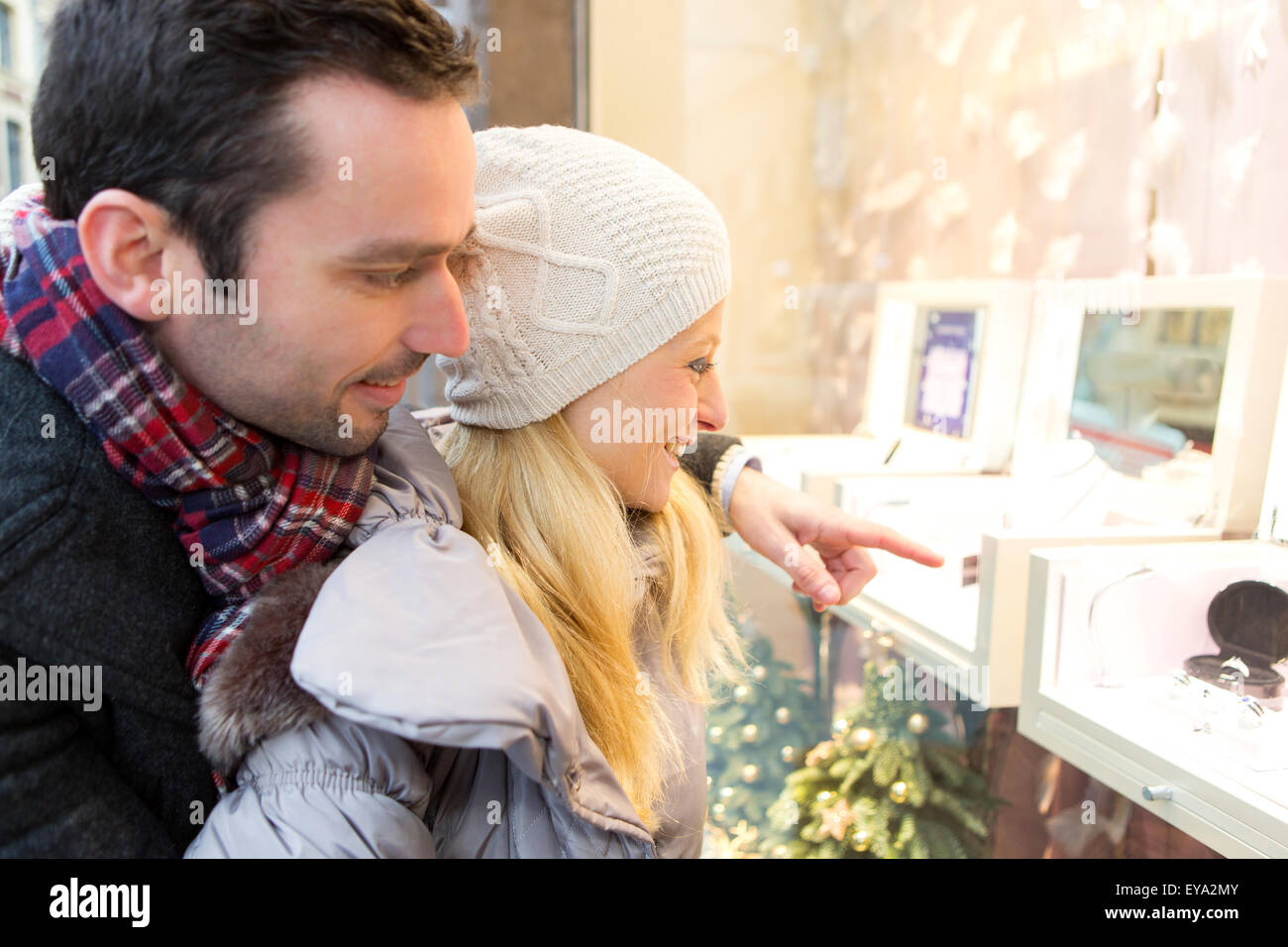 View of an Young attractive couple doing some window shopping Stock ...
