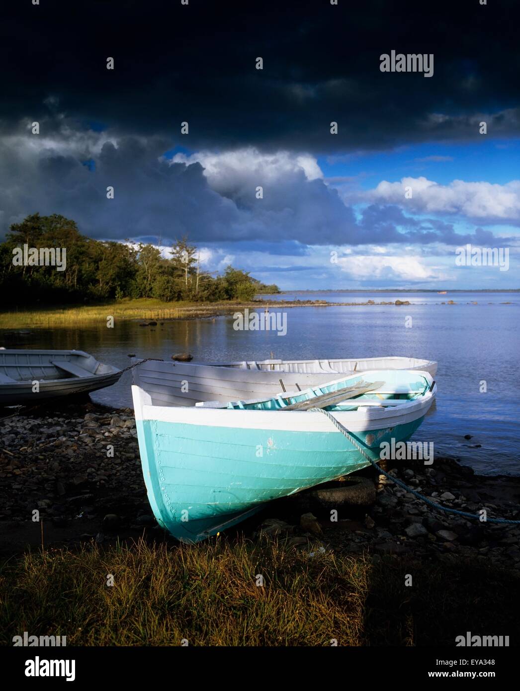 Lough mask hi-res stock photography and images - Alamy