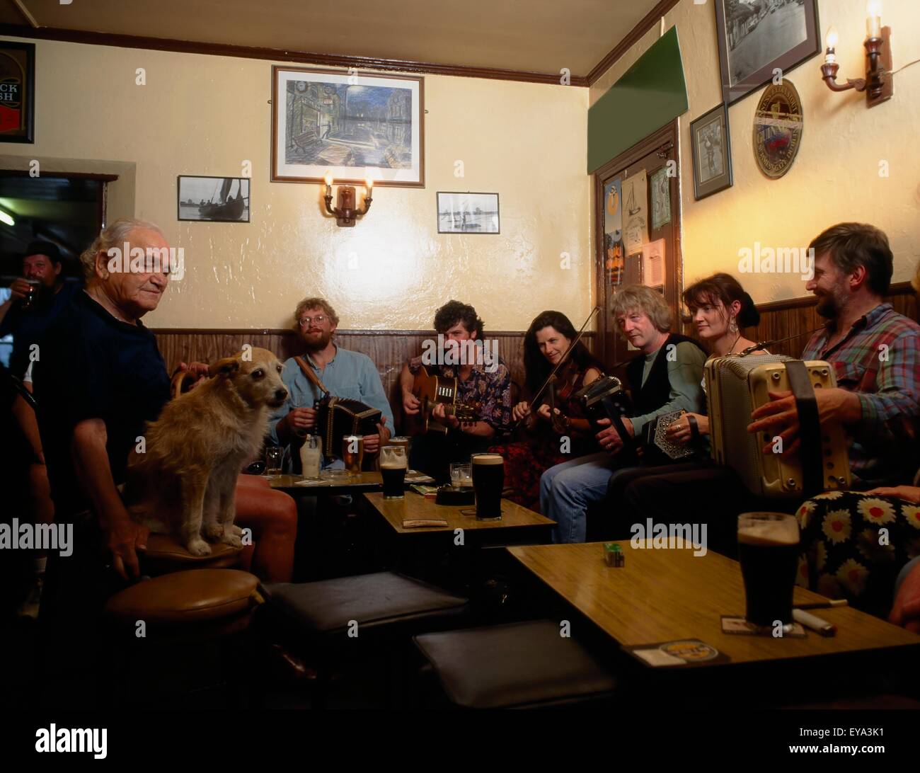 Ireland; Traditional Irish Music Stock Photo - Alamy