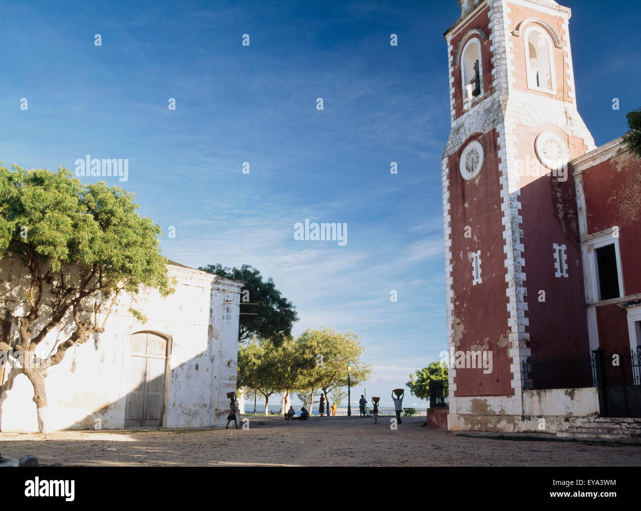 Africa indigenous churches hi-res stock photography and images - Alamy