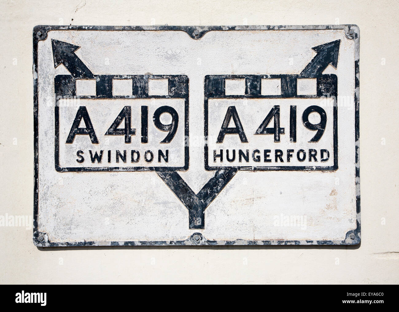 Old sign for a419 trunk road hi-res stock photography and images - Alamy