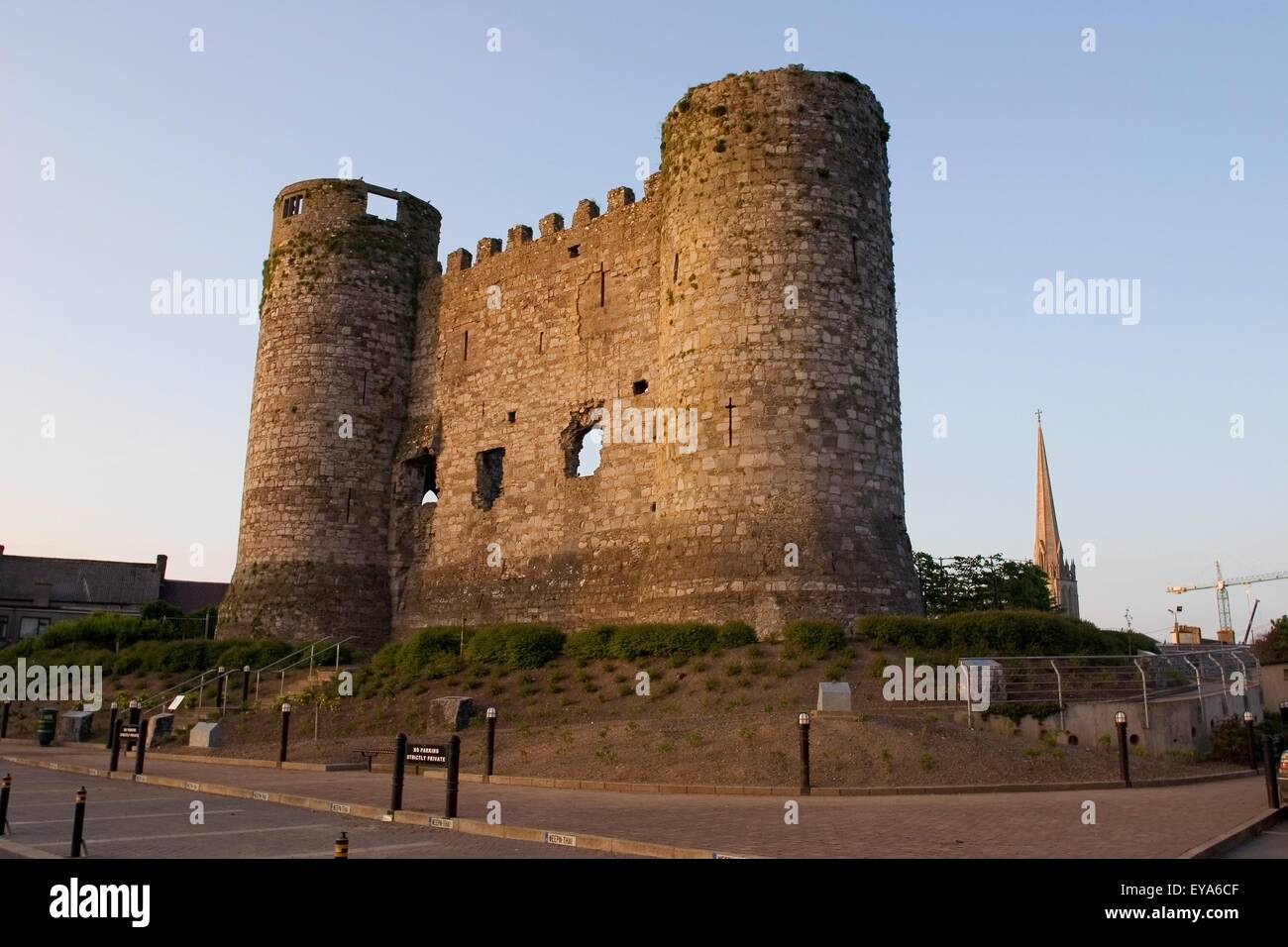 Carlow Castle, Co Carlow, Ireland Stock Photo - Alamy