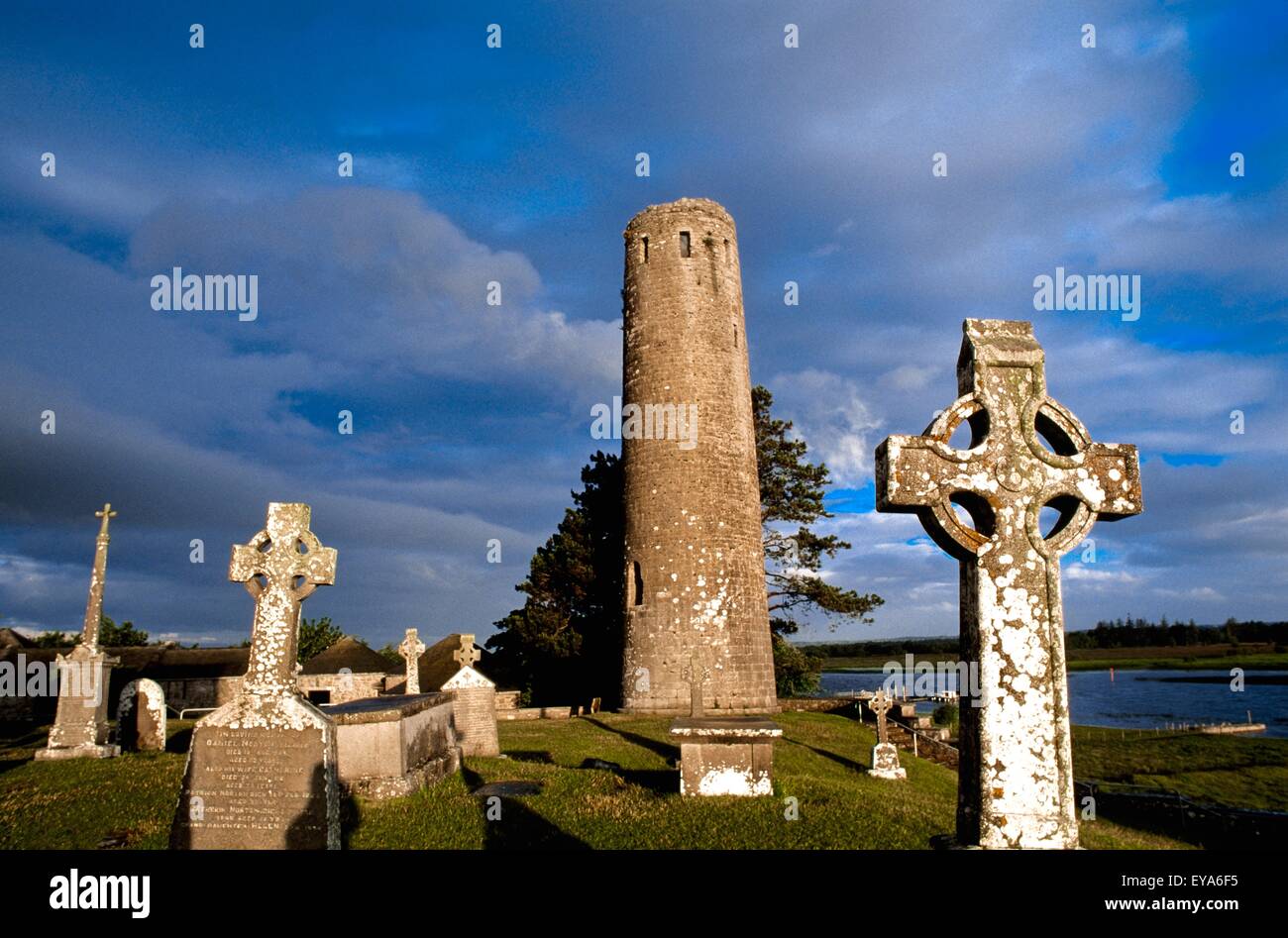 Cross crucifix headstone grave cemetery hi-res stock photography and ...