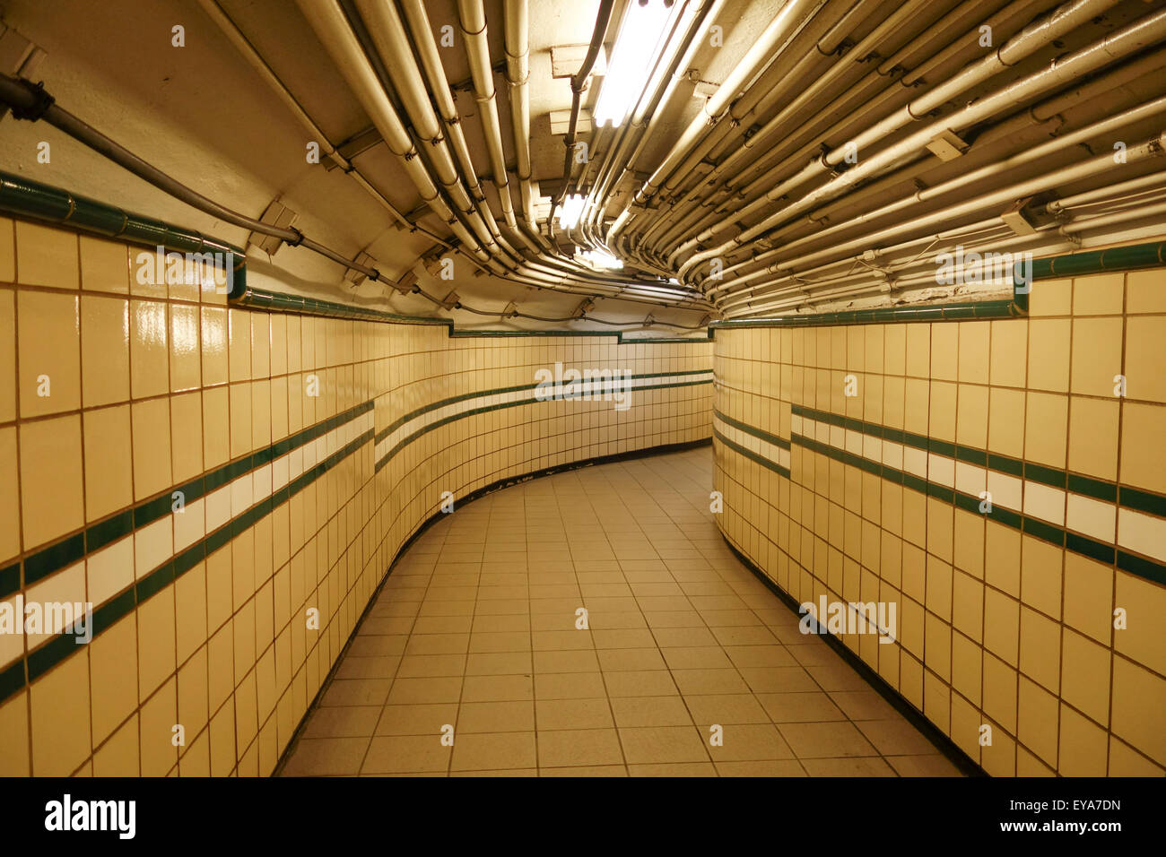 Metro tunnel tube underground subway hi-res stock photography and ...