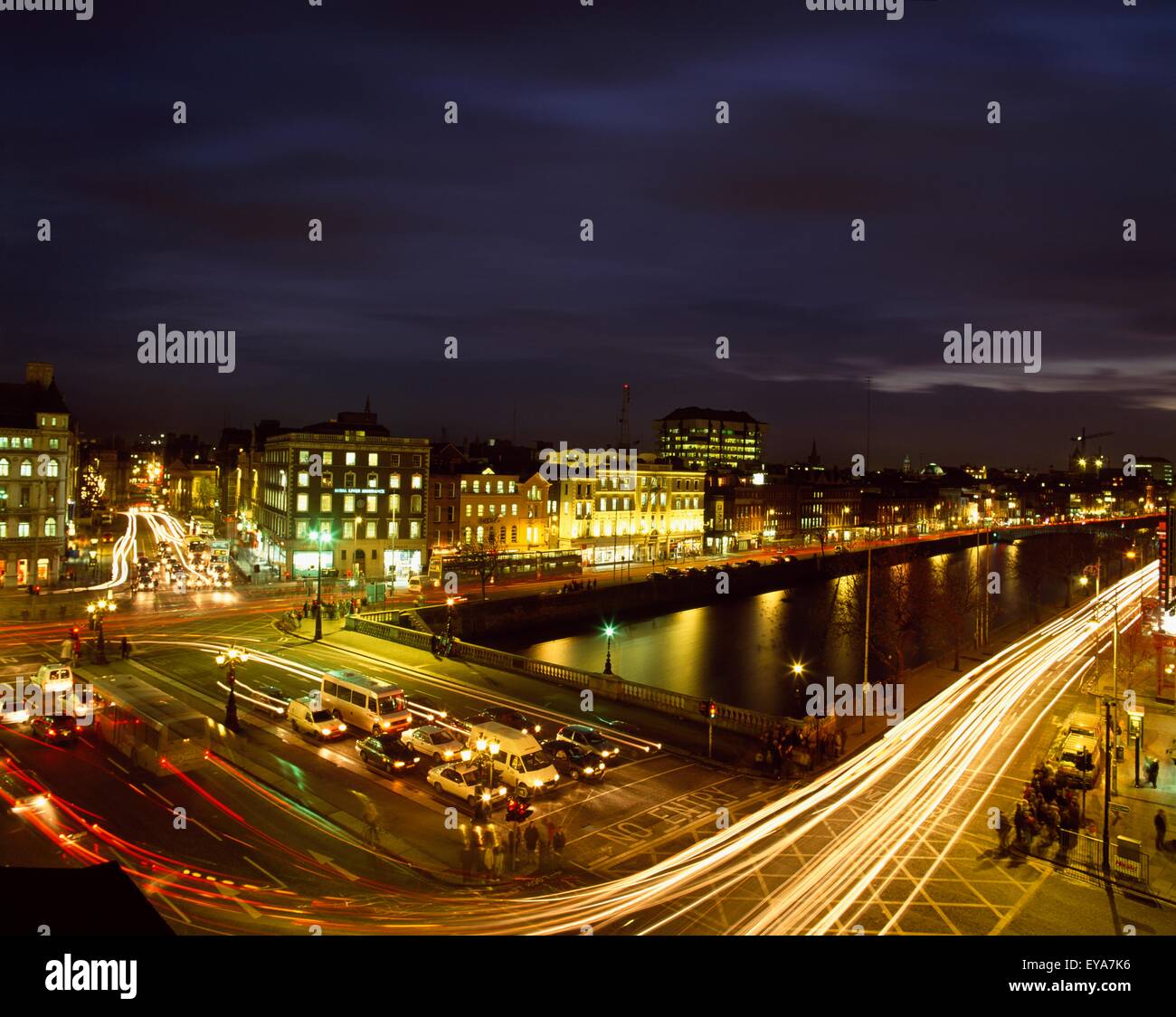 Dublin Street Scenes, O'connell Bridge, At Night Stock Photo - Alamy