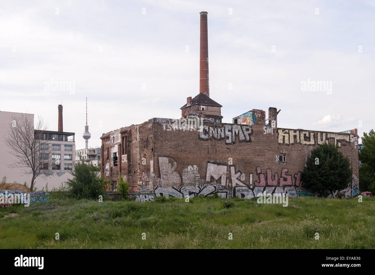 Ice factory berlin hi-res stock photography and images - Alamy
