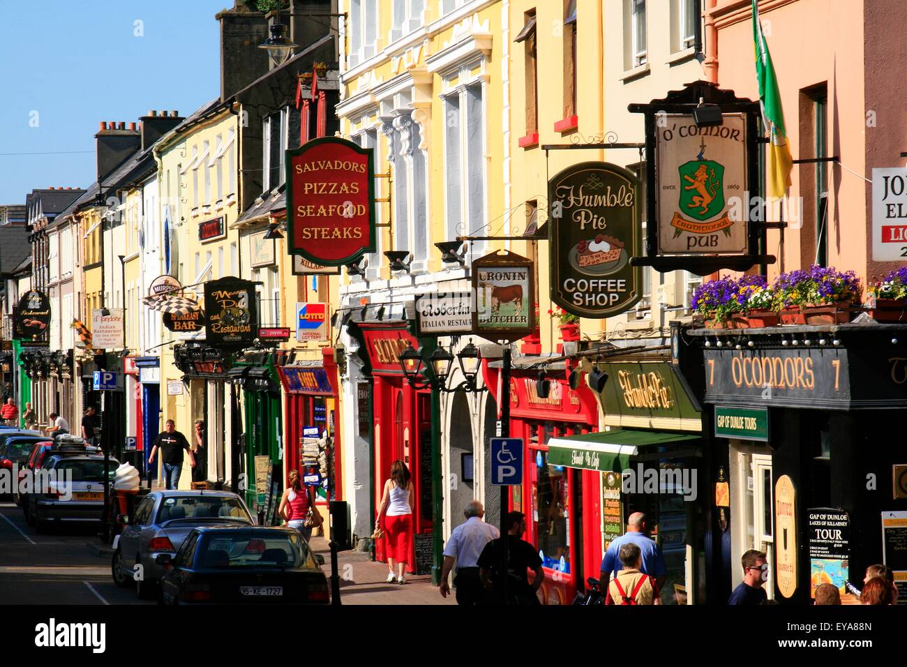 Killarney streets hi-res stock photography and images - Alamy