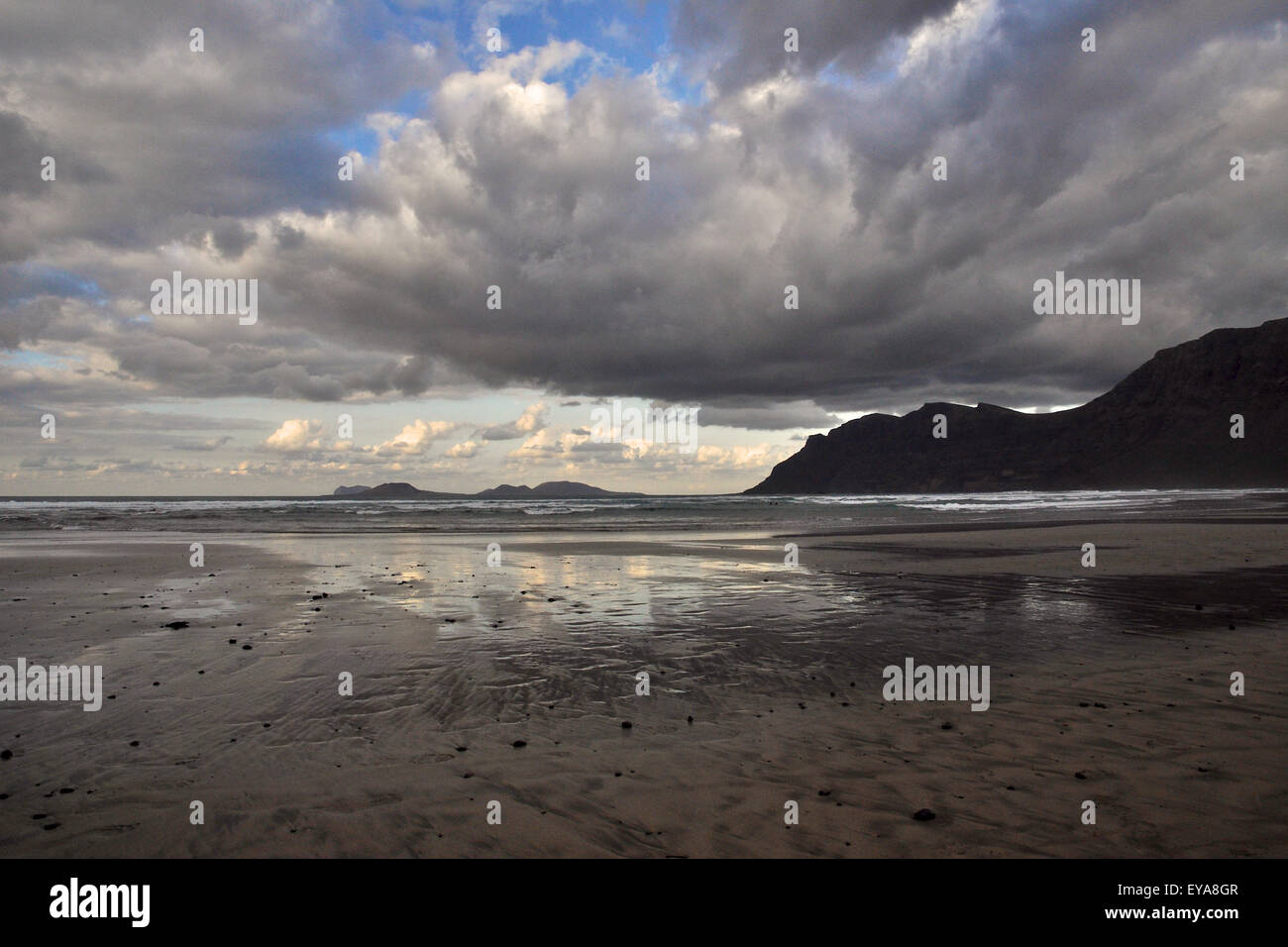 Archipelago chinijo natural park hi-res stock photography and images ...