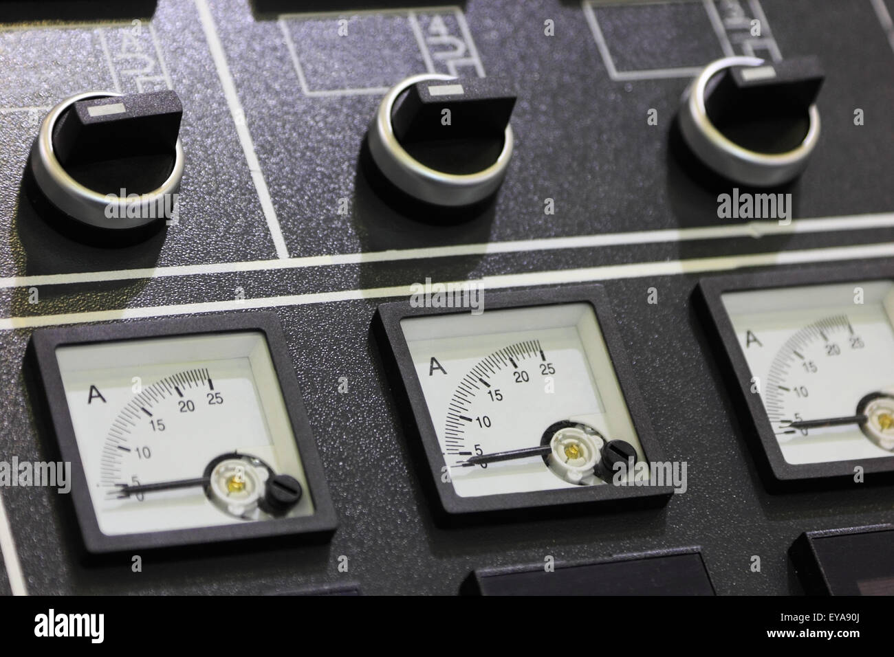 Switch mode power supply hi-res stock photography and images - Alamy