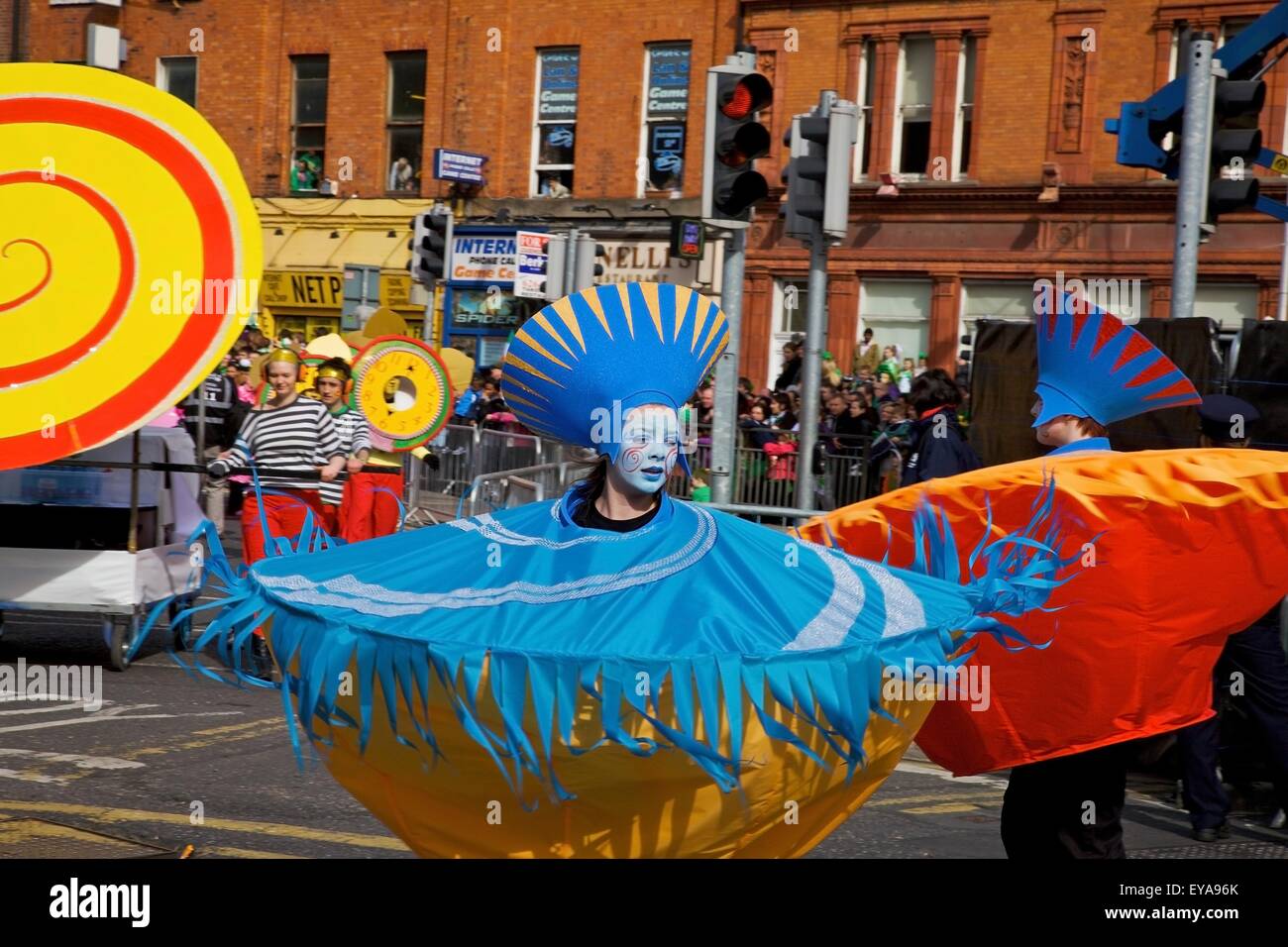 Irish celebration dancing hi-res stock photography and images - Alamy