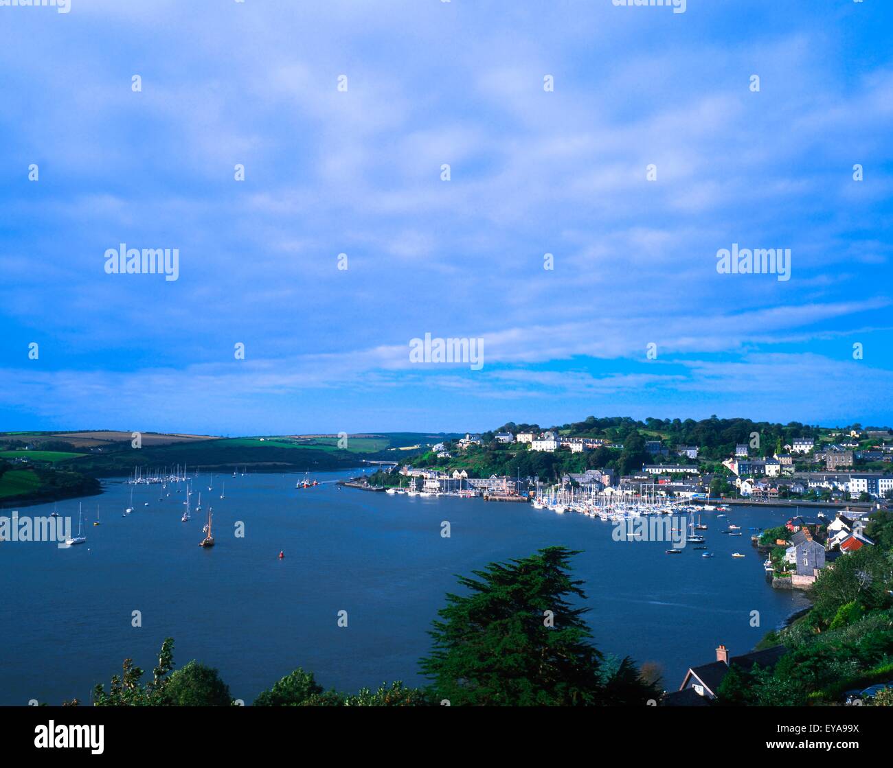Boats at kinsale hi-res stock photography and images - Alamy