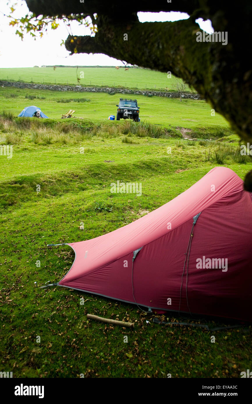 Runnage farm camping in dartmoor national park hi-res stock photography ...
