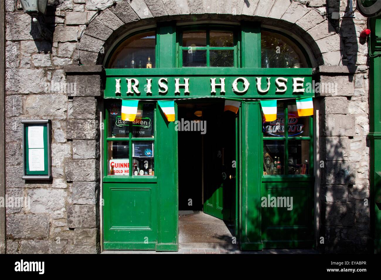 Castlebar sign hi-res stock photography and images - Alamy