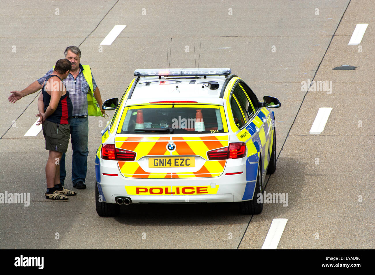 Motorway police hi-res stock photography and images - Alamy