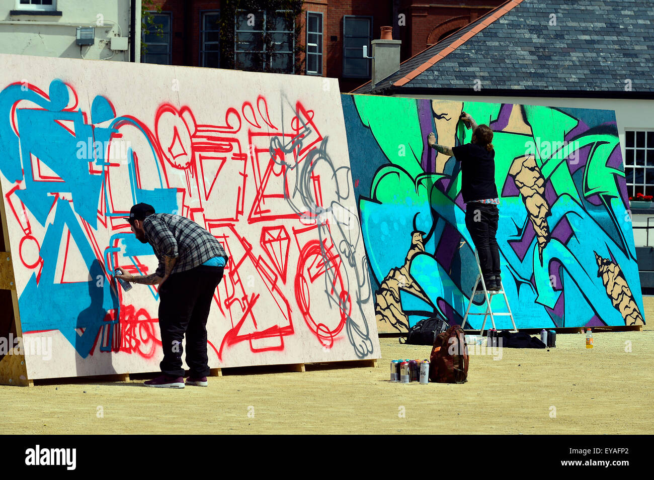 Londonderry, Northern Ireland. 25th July, 2015. Release the pressure ...