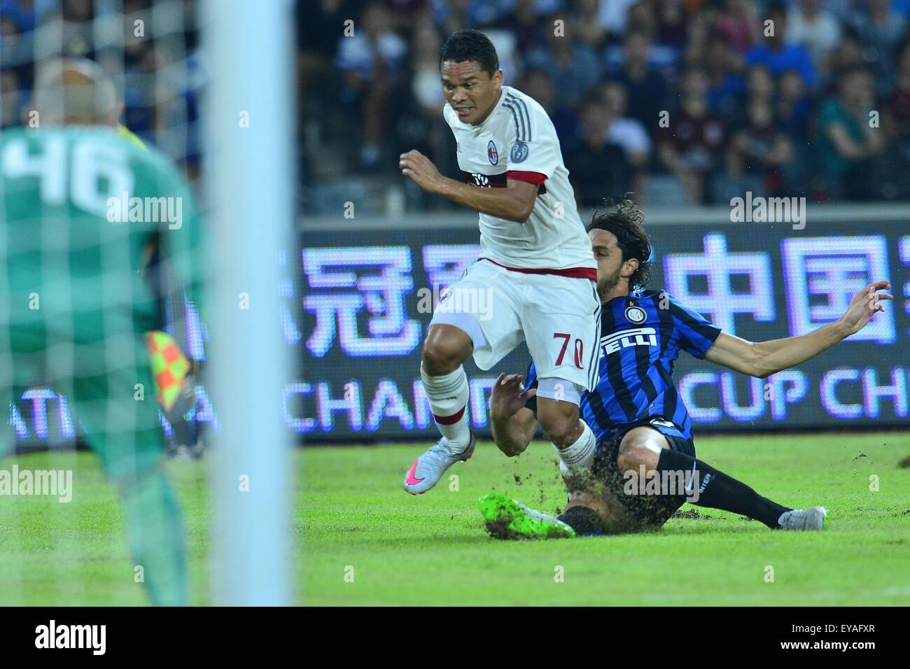 Andrea ranocchia captain hi-res stock photography and images - Alamy