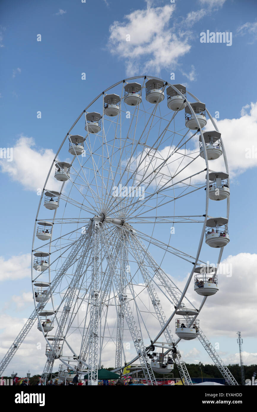 Lamborghini gold wheel hi-res stock photography and images - Alamy