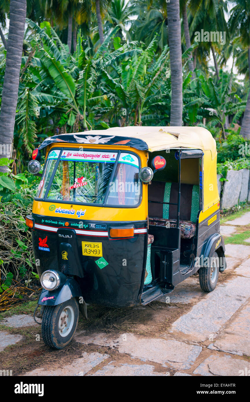 Moto rickshaw hi-res stock photography and images - Alamy