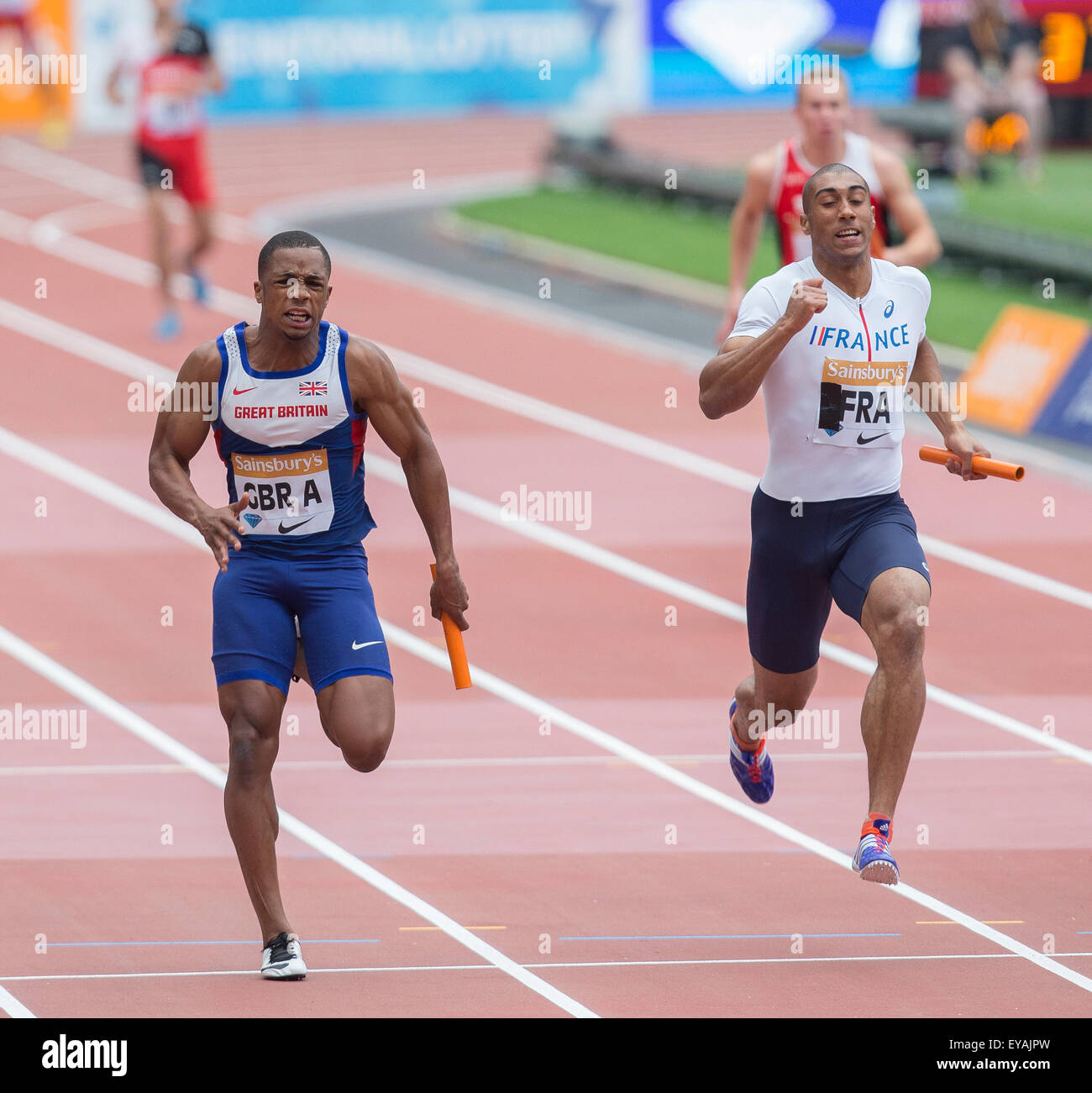 Mens 4x100 relay hi-res stock photography and images - Alamy