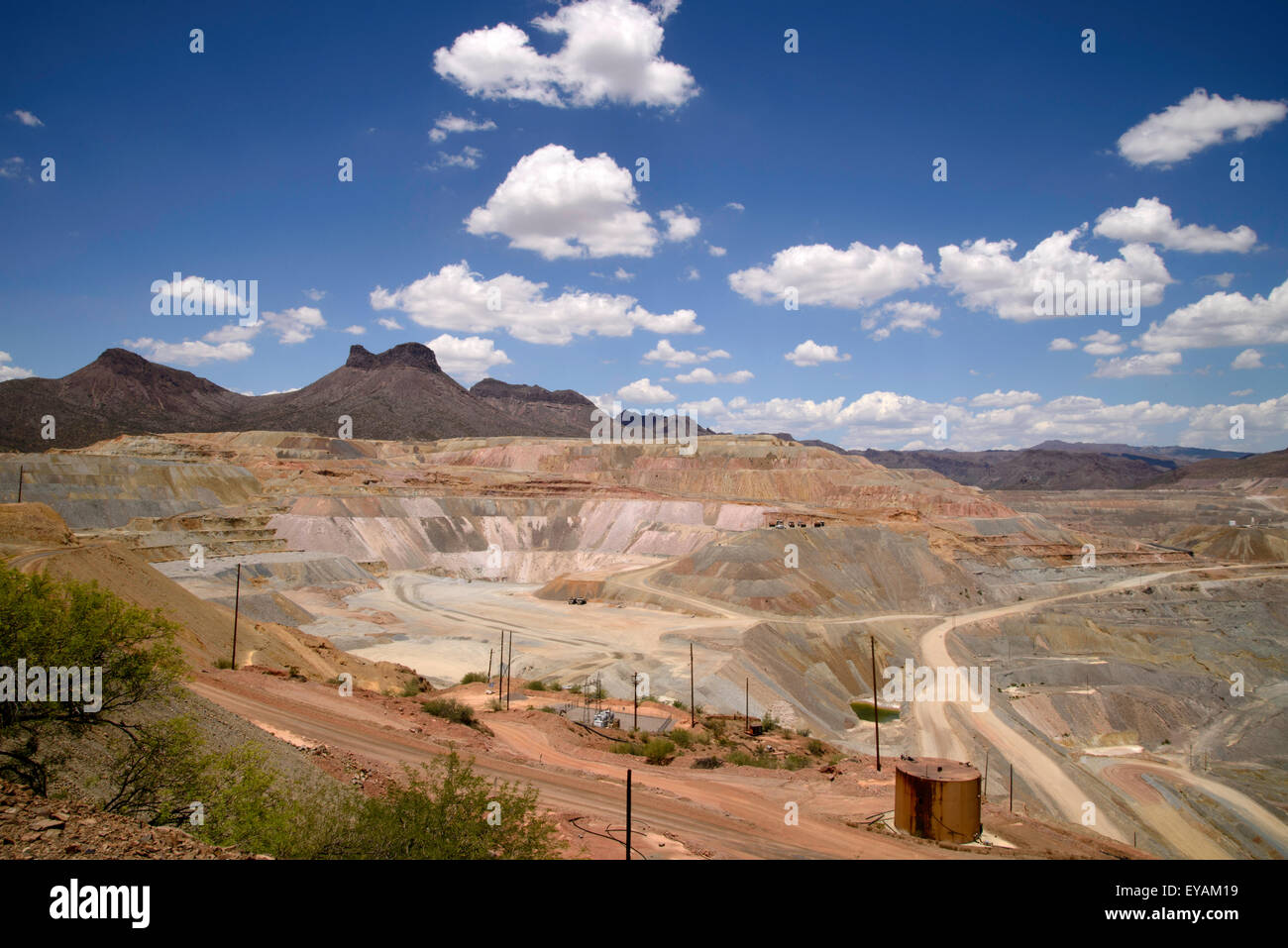 Open pit copper mine, Ray Mine, ASARCO Grupo Mexico, Ray Operations ...