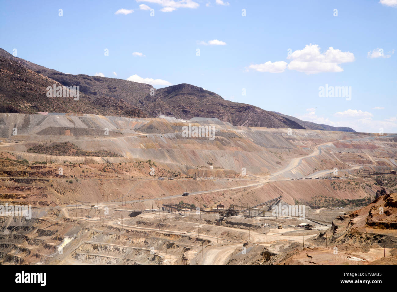 Open pit copper mine, Ray Mine, ASARCO Grupo Mexico, Ray Operations ...